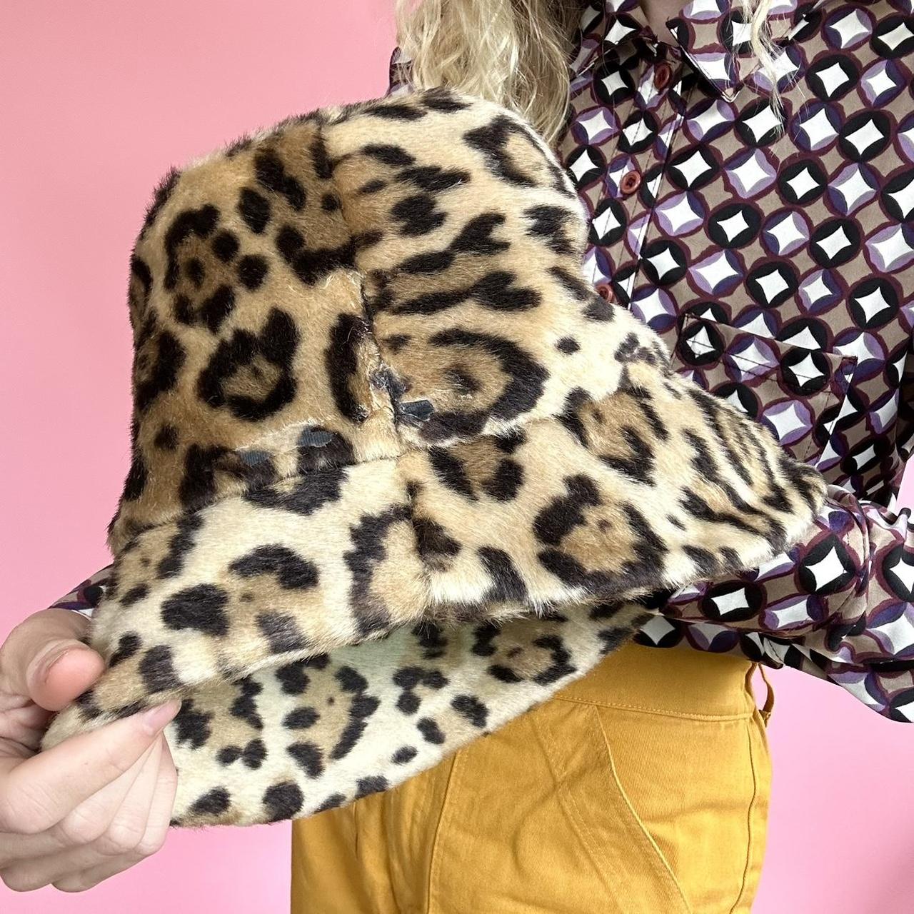 The most incredible late 1960s vintage cheetah print... | Depop