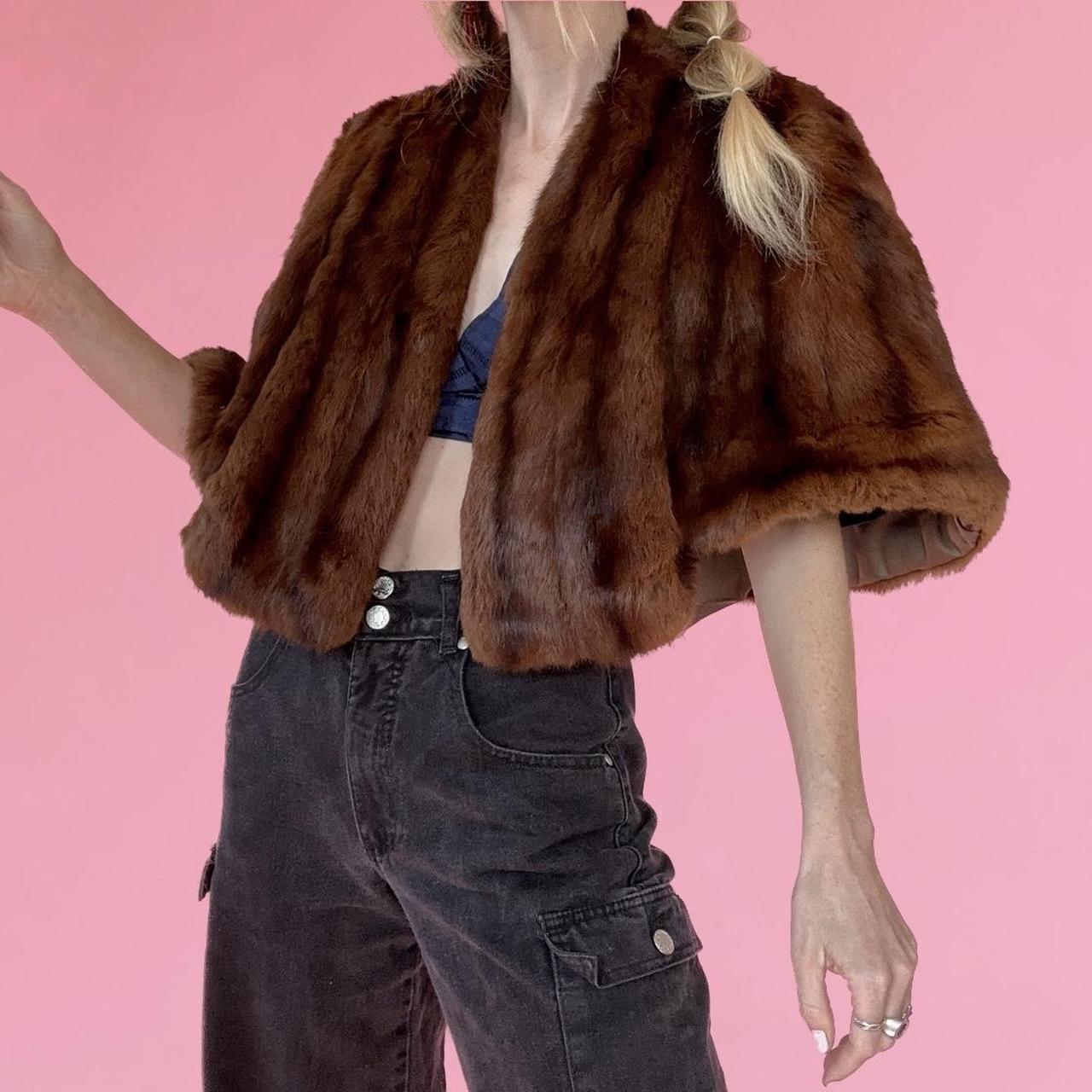 Stunning a glamorous vintage fur cape. This regal... - Depop