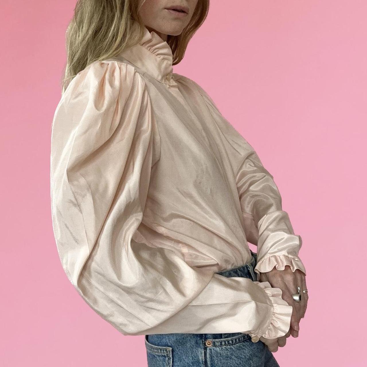 Adorable pale pink puff sleeve ruffle blouse.... - Depop