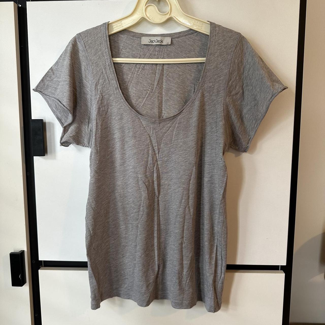 Jac+jack basic cotton scoop neck tee in grey Size XS - Depop