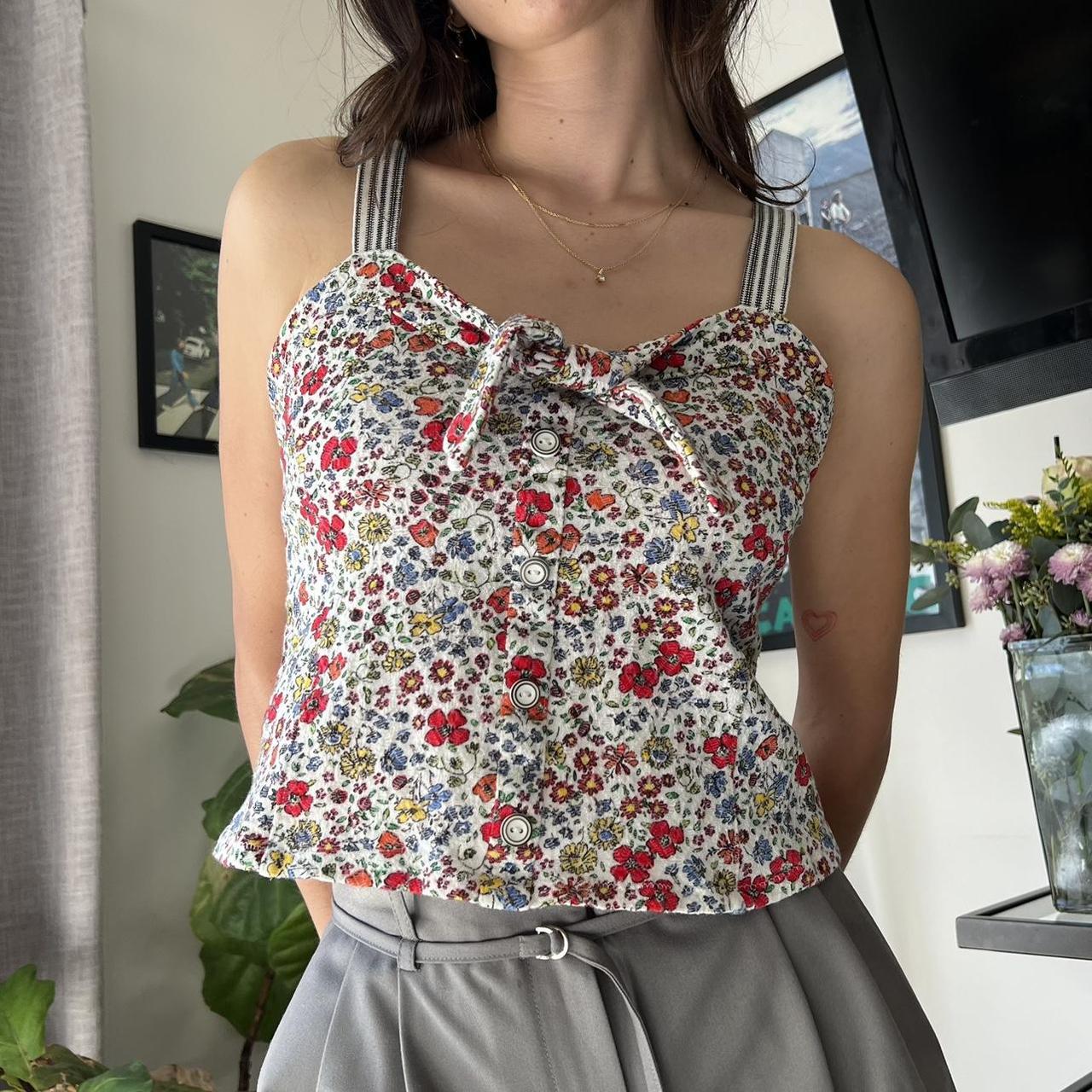 🌼🌹 vintage floral cottagecore tank top 🌹🌼 -... - Depop
