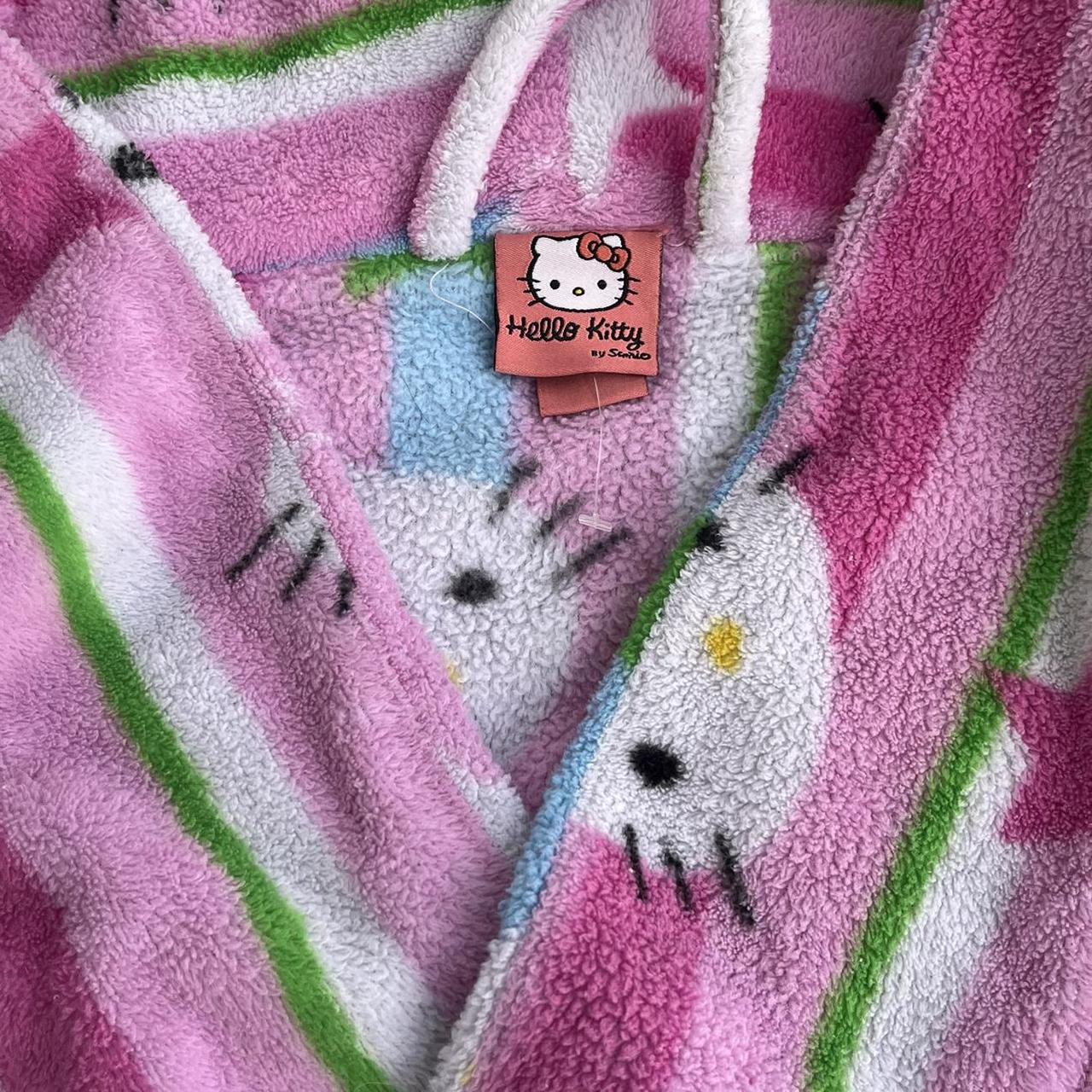 hello kitty robe! this authentic vintage hello... - Depop