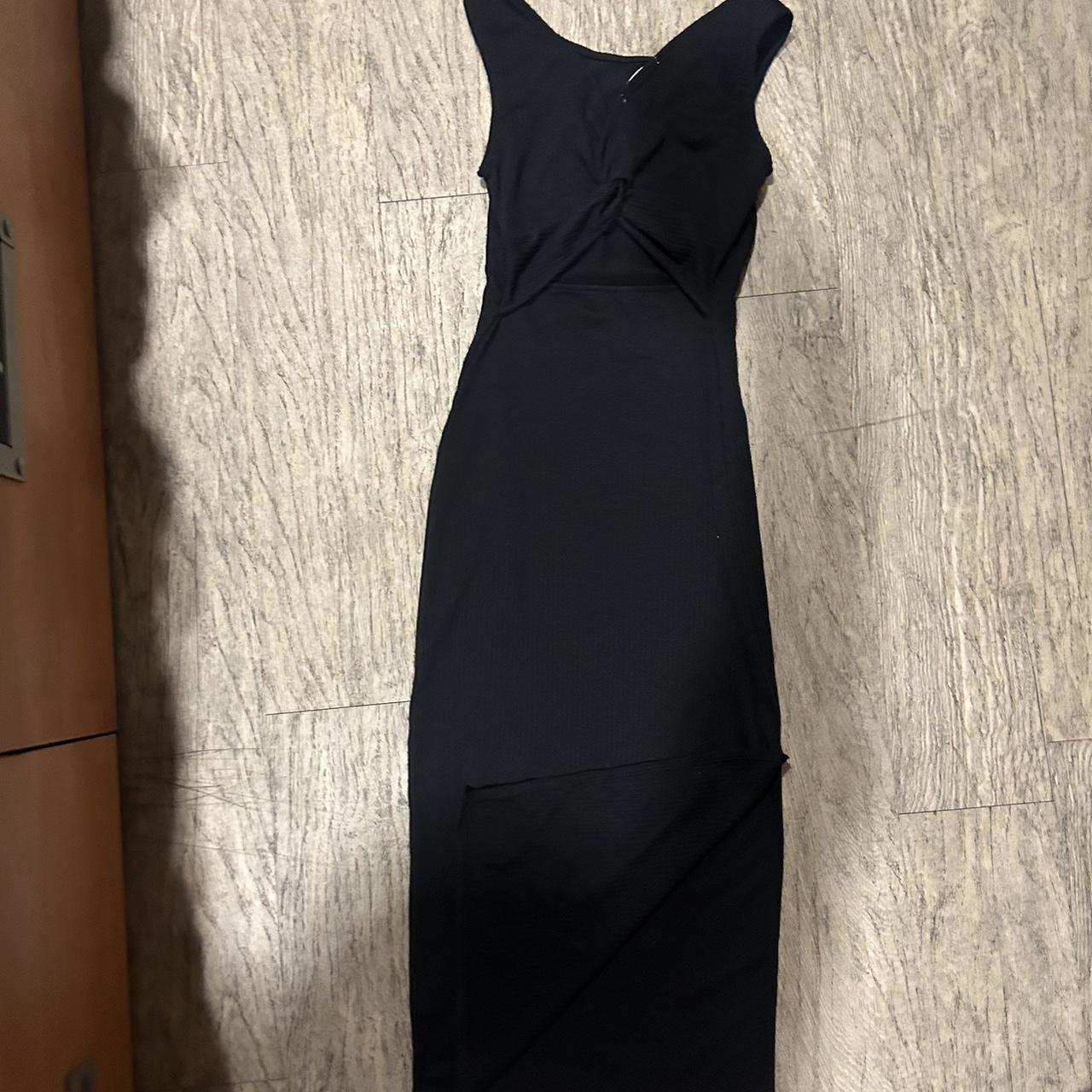 super cute long black date night fitting dress🖤🌑🔪... - Depop