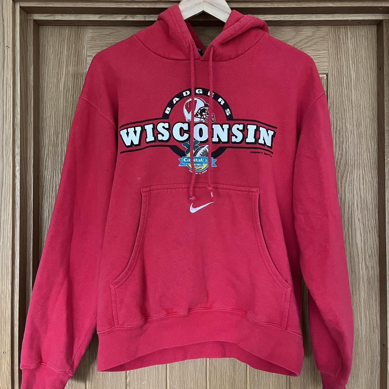 Vintage Nike Wisconsin Hoodie NFL Badgers Amazing... - Depop