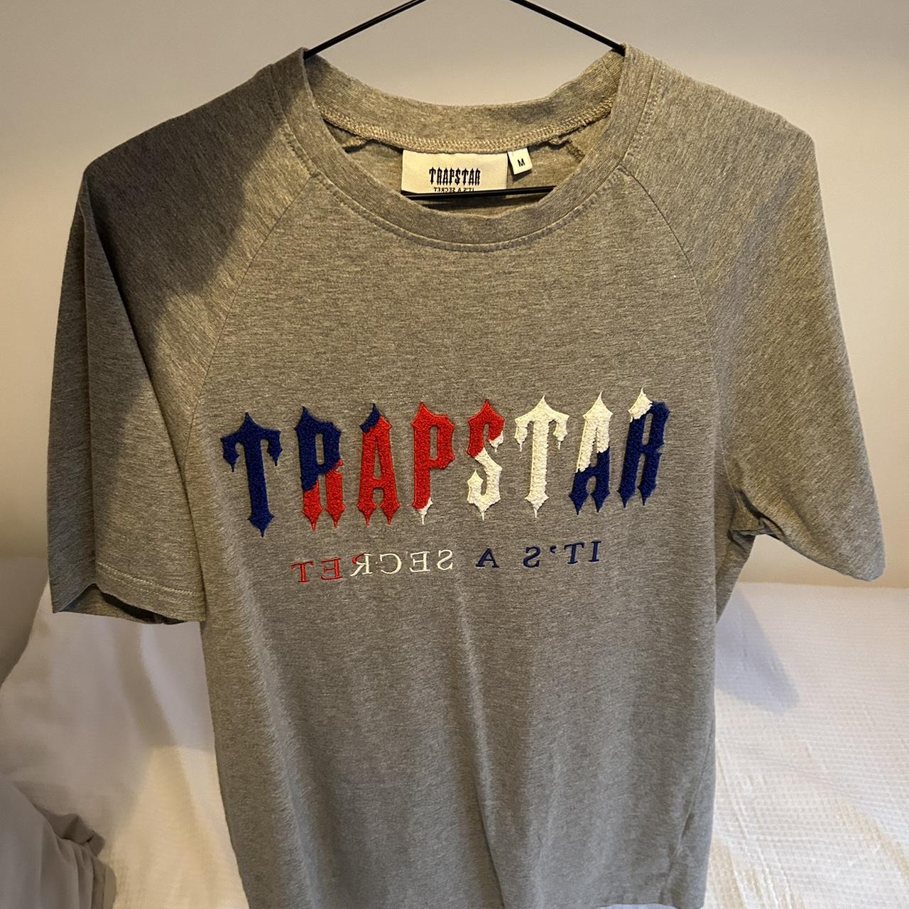 Trapstar Colours t shirt in grey Size... - Depop