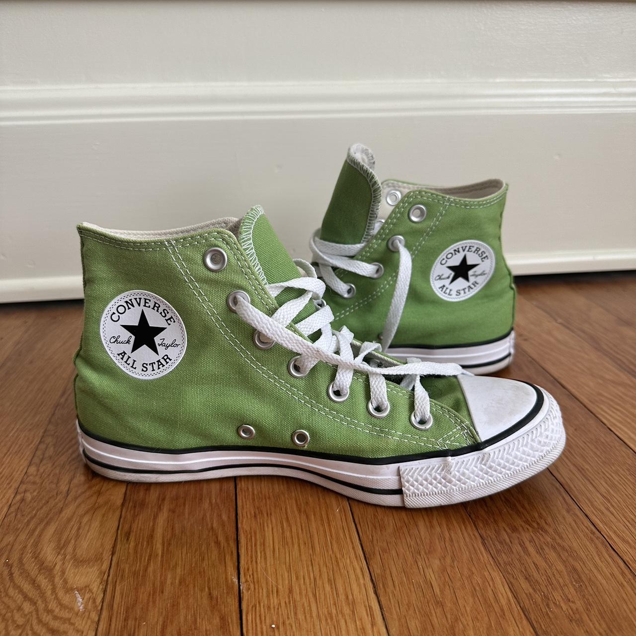 Converse Women's Green Trainers | Depop