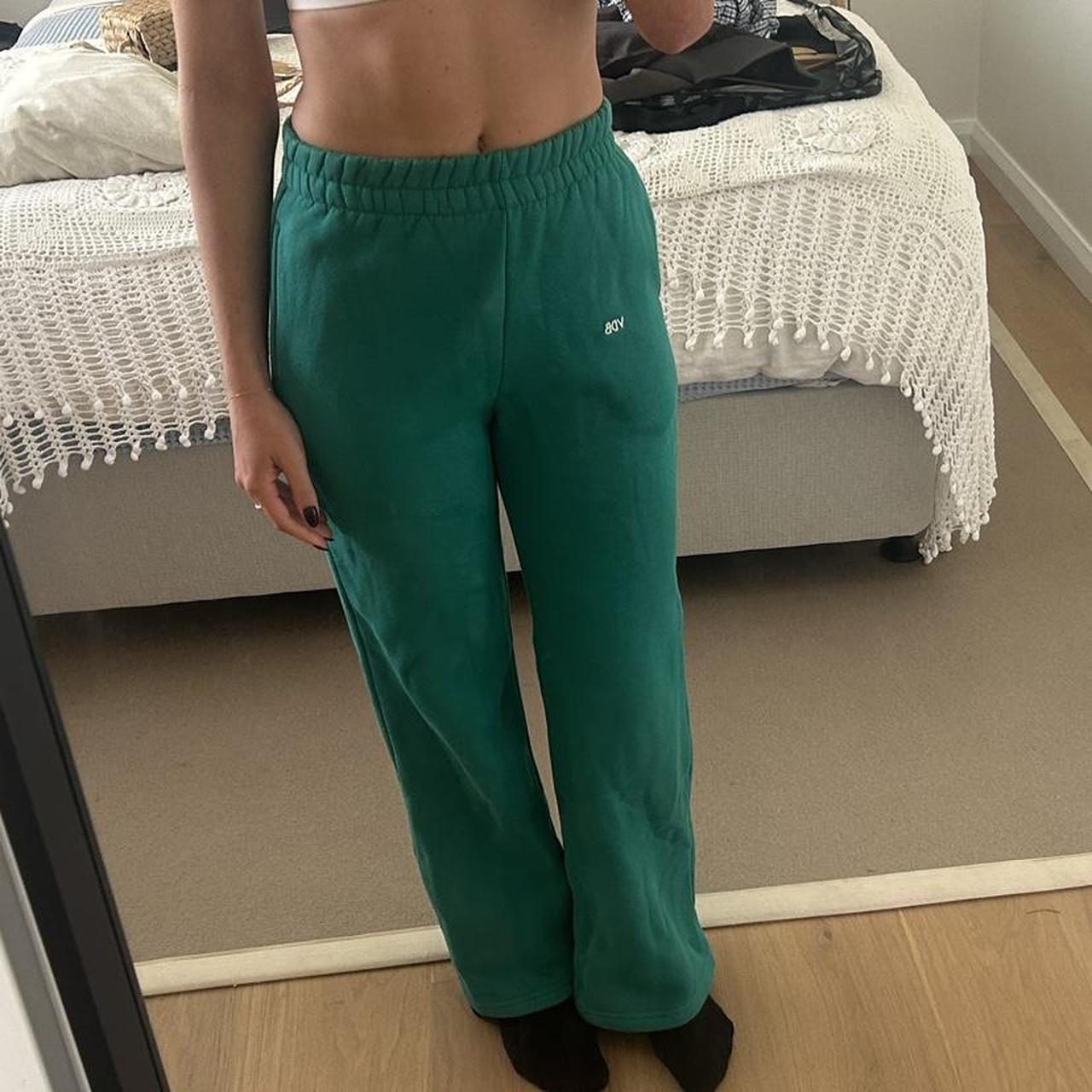 Venderbys green wide leg track pants Small... | Depop