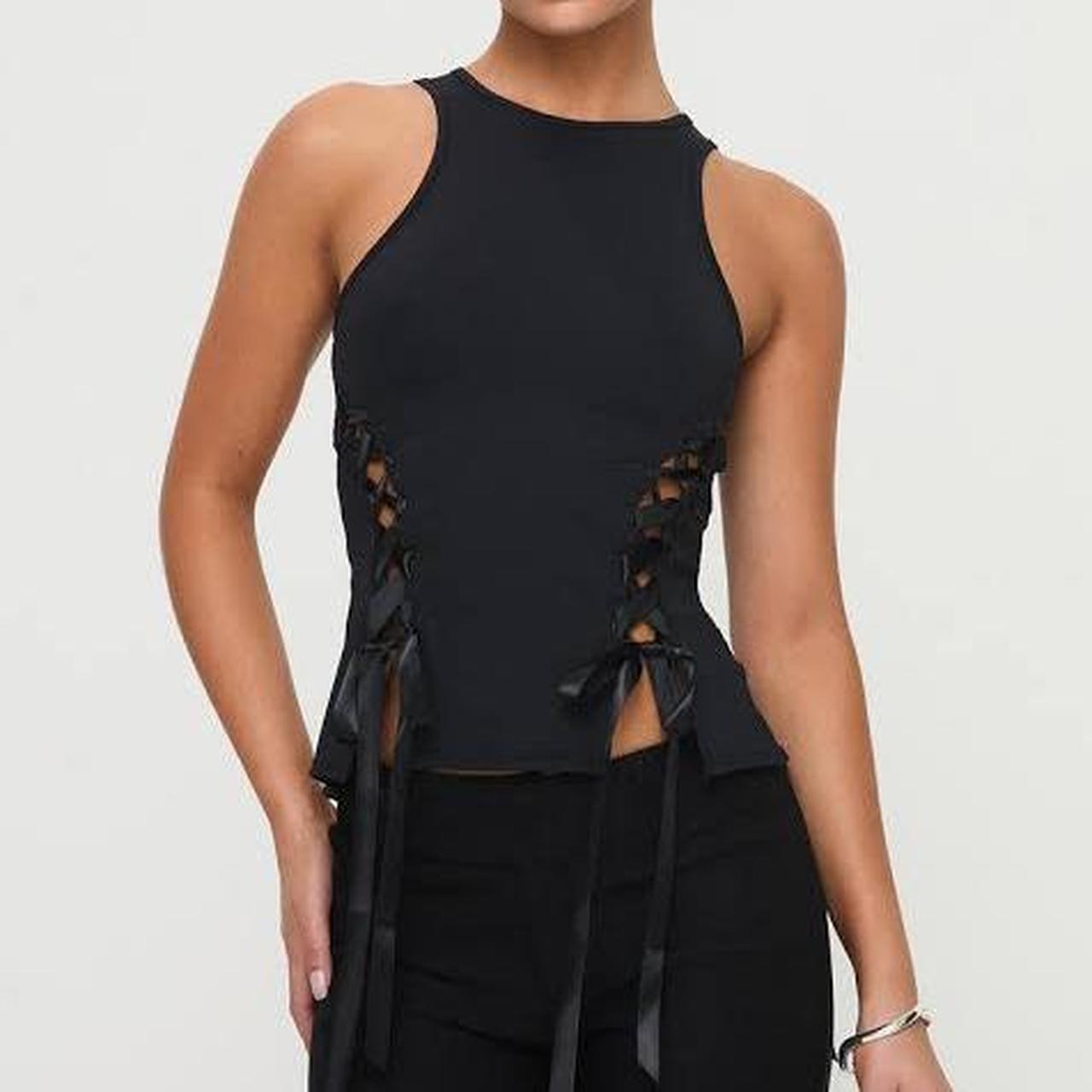 Lioness Bisou Top - Onyx Size S BNWT - Depop