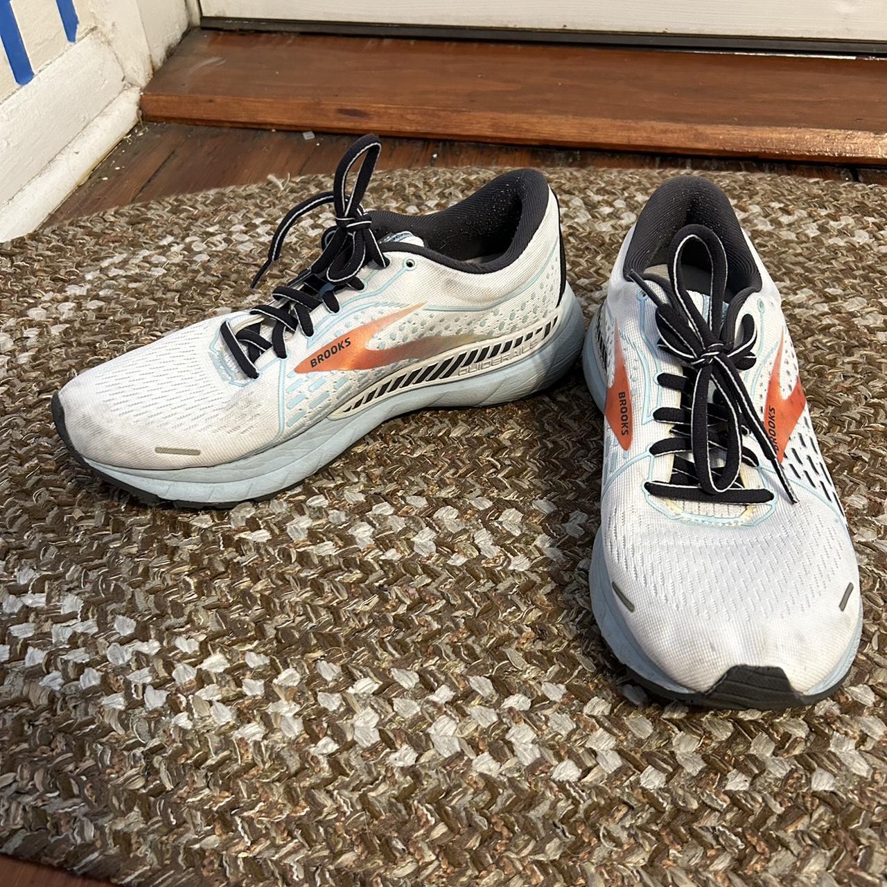 brooks adrenaline running shoes, super comfy... - Depop