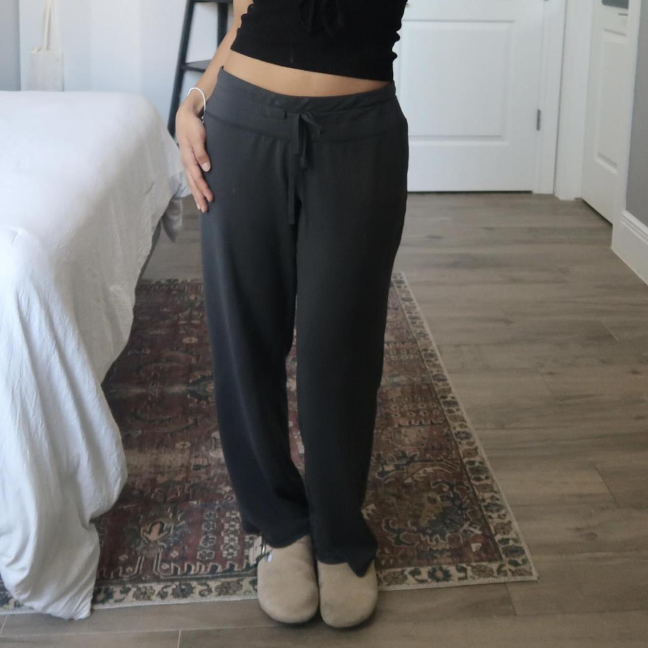 dark grey loose low rise sweat pants size medium - Depop