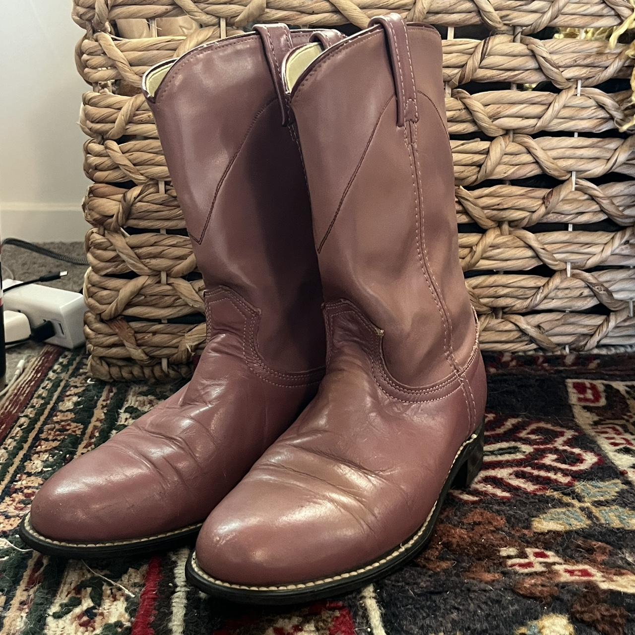 JUSTIN STYLE PALE PINK BOOTS These are SO FUCKING... - Depop