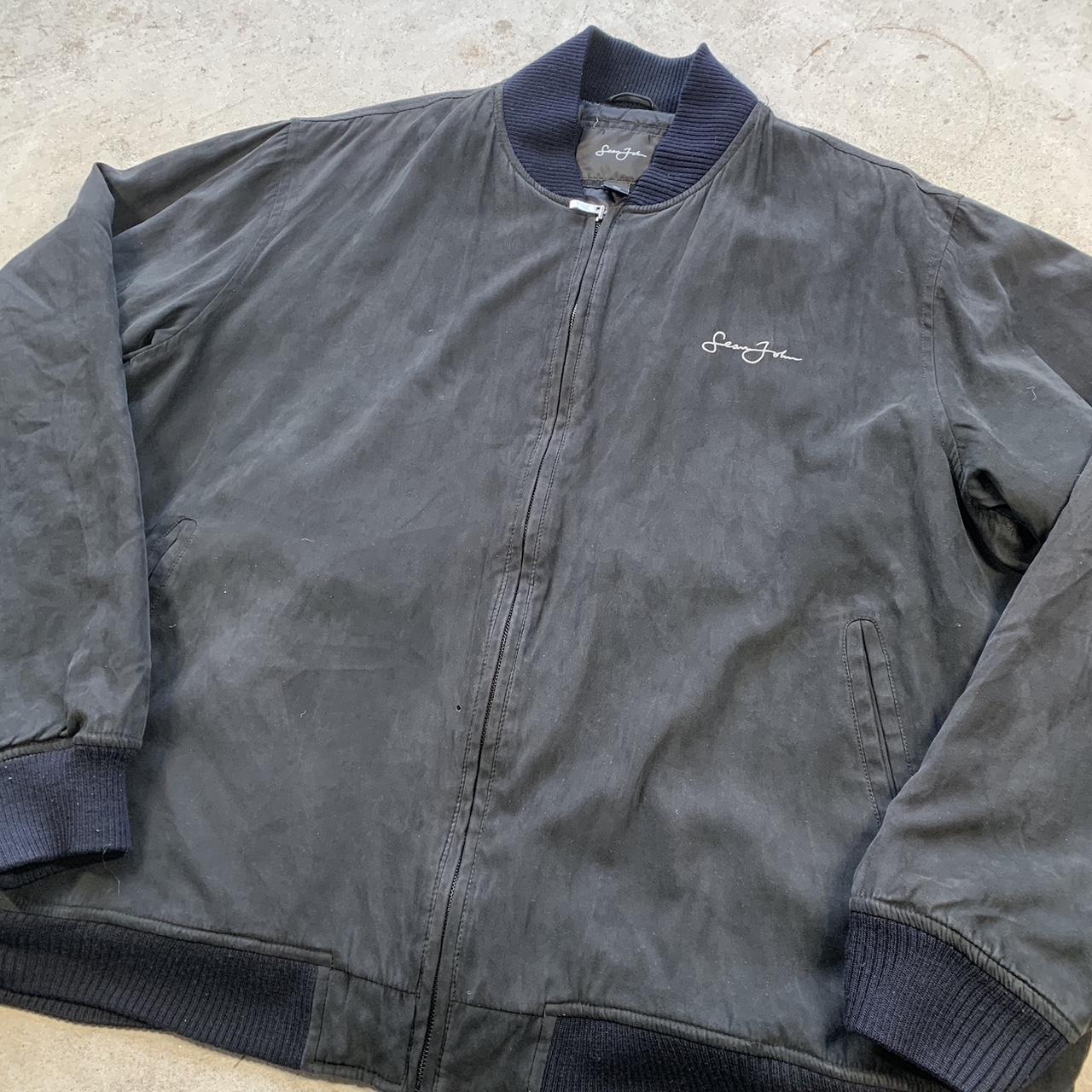 Sean John Jacket 🖤🖤 Size 2XL, measures 30 length 30... - Depop