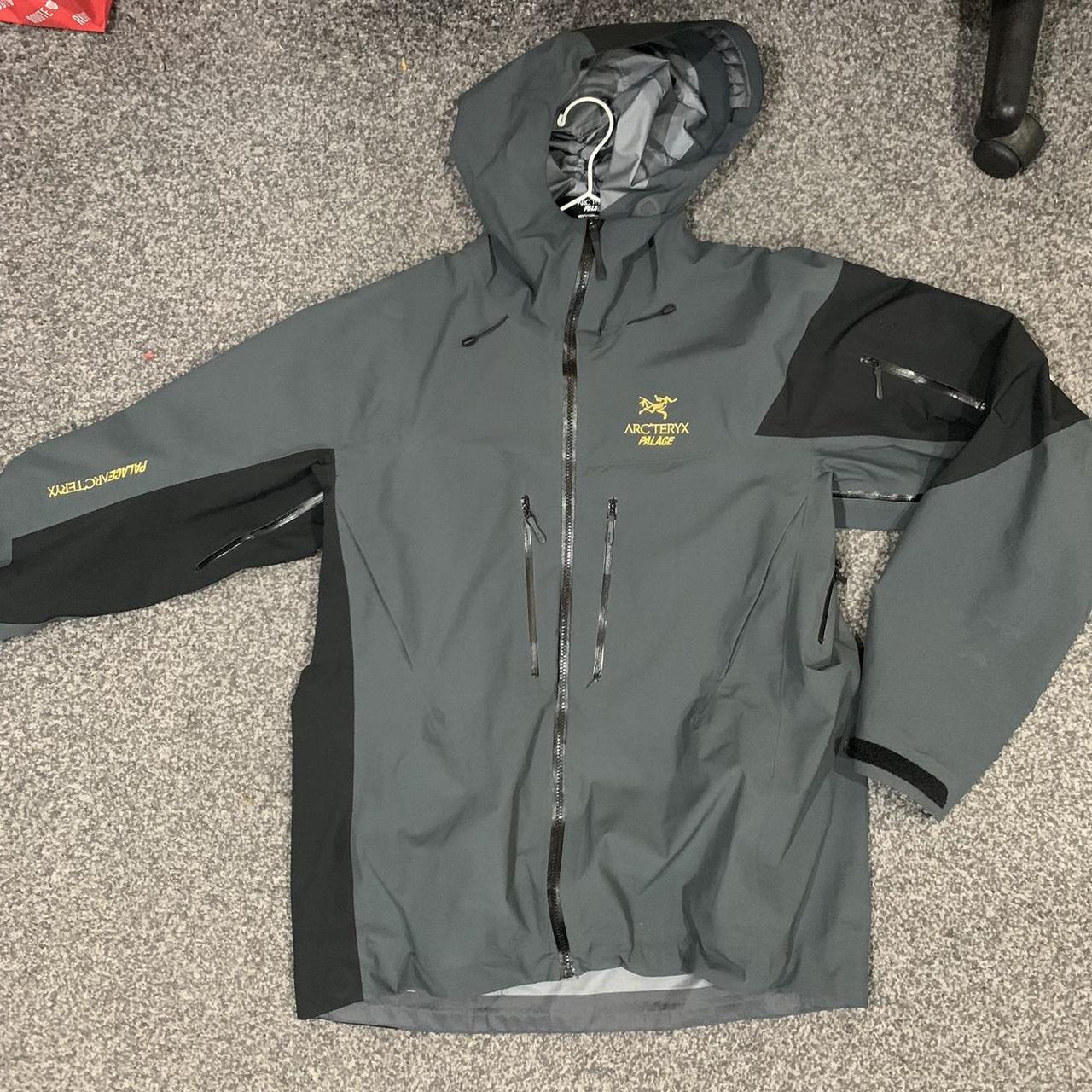 Palace Arc’teryx Alpha SV Jacket Condition:... - Depop