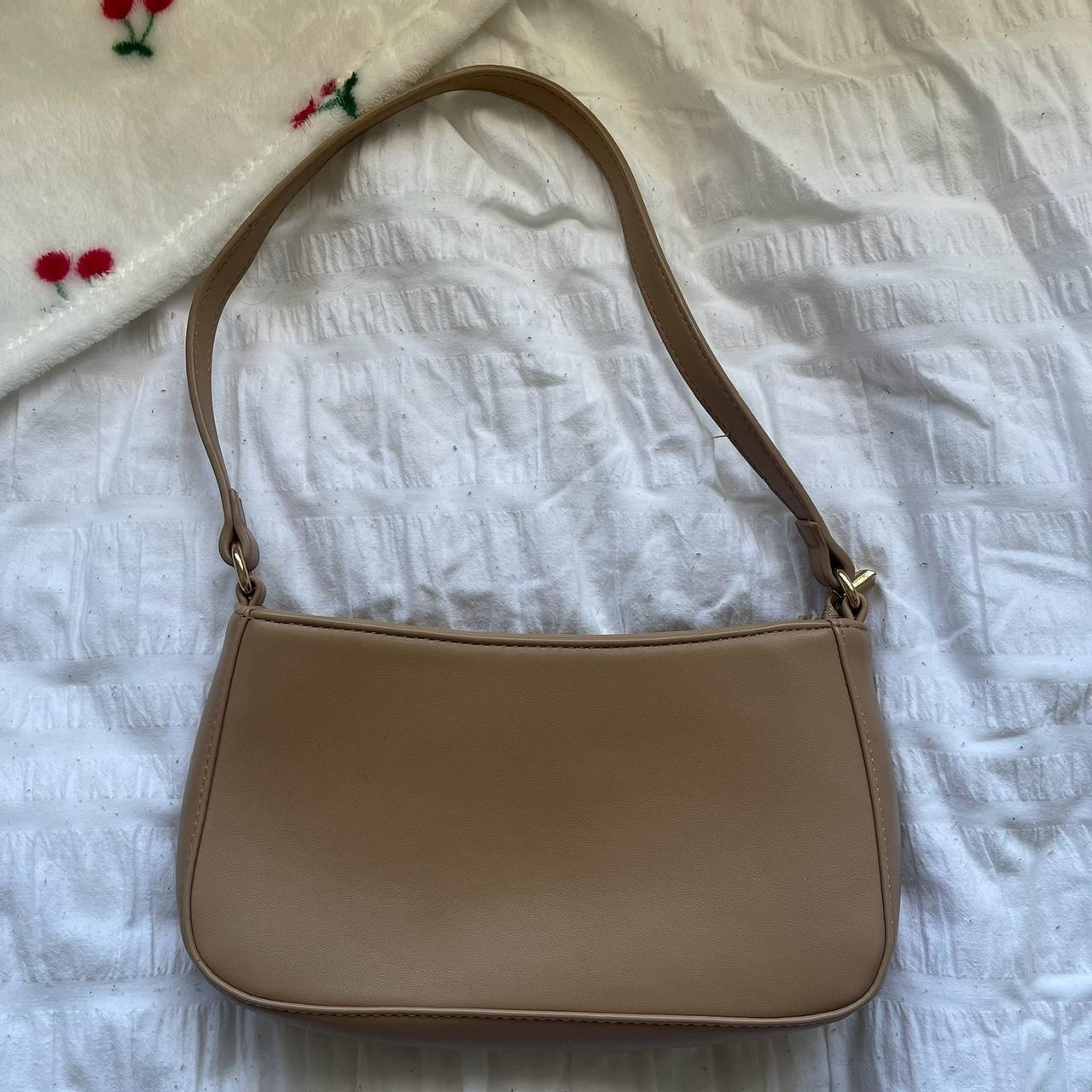 Cute shoulder Collette bag 🤎 #shoulderbag - Depop