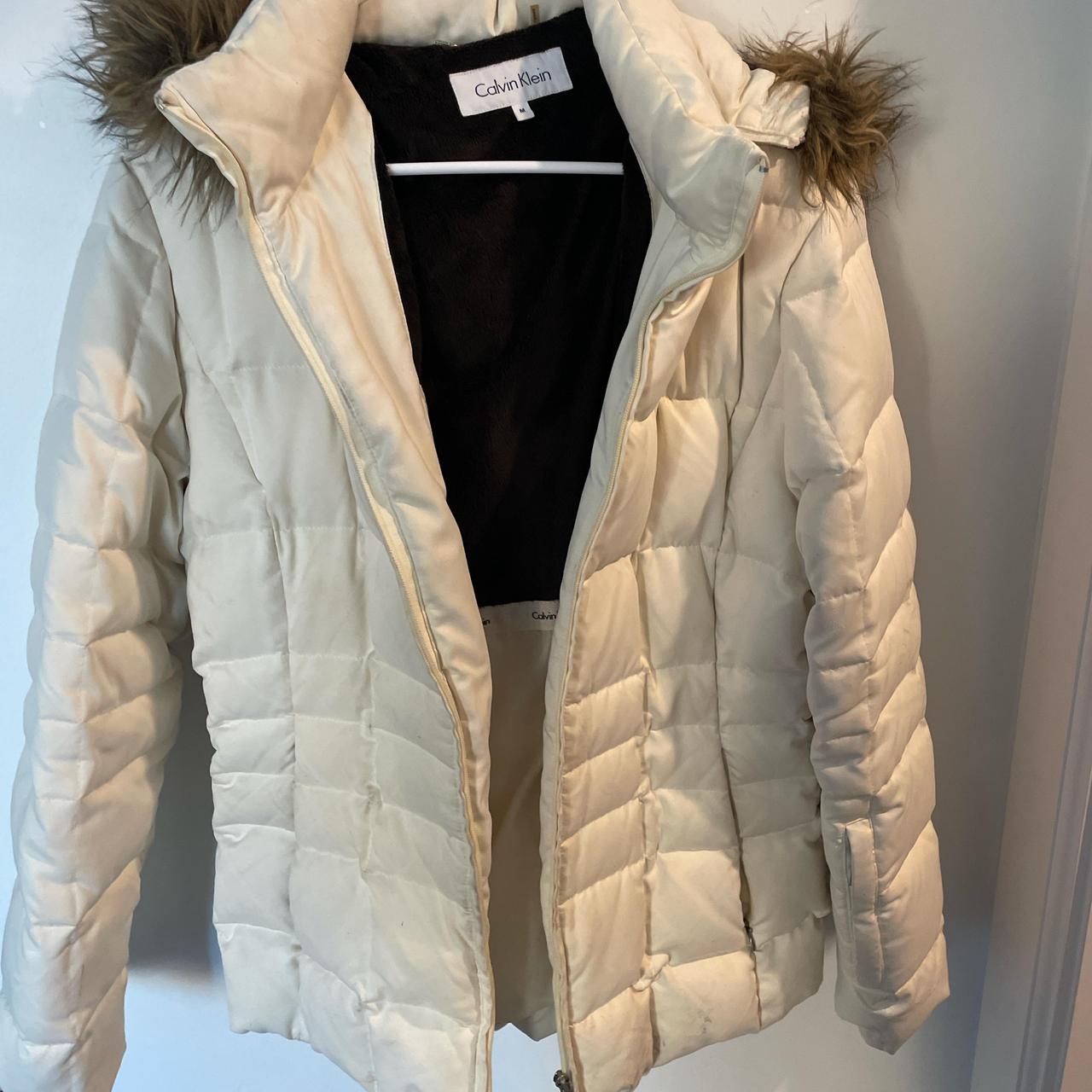 Calvin Klein puffer size medium - Depop
