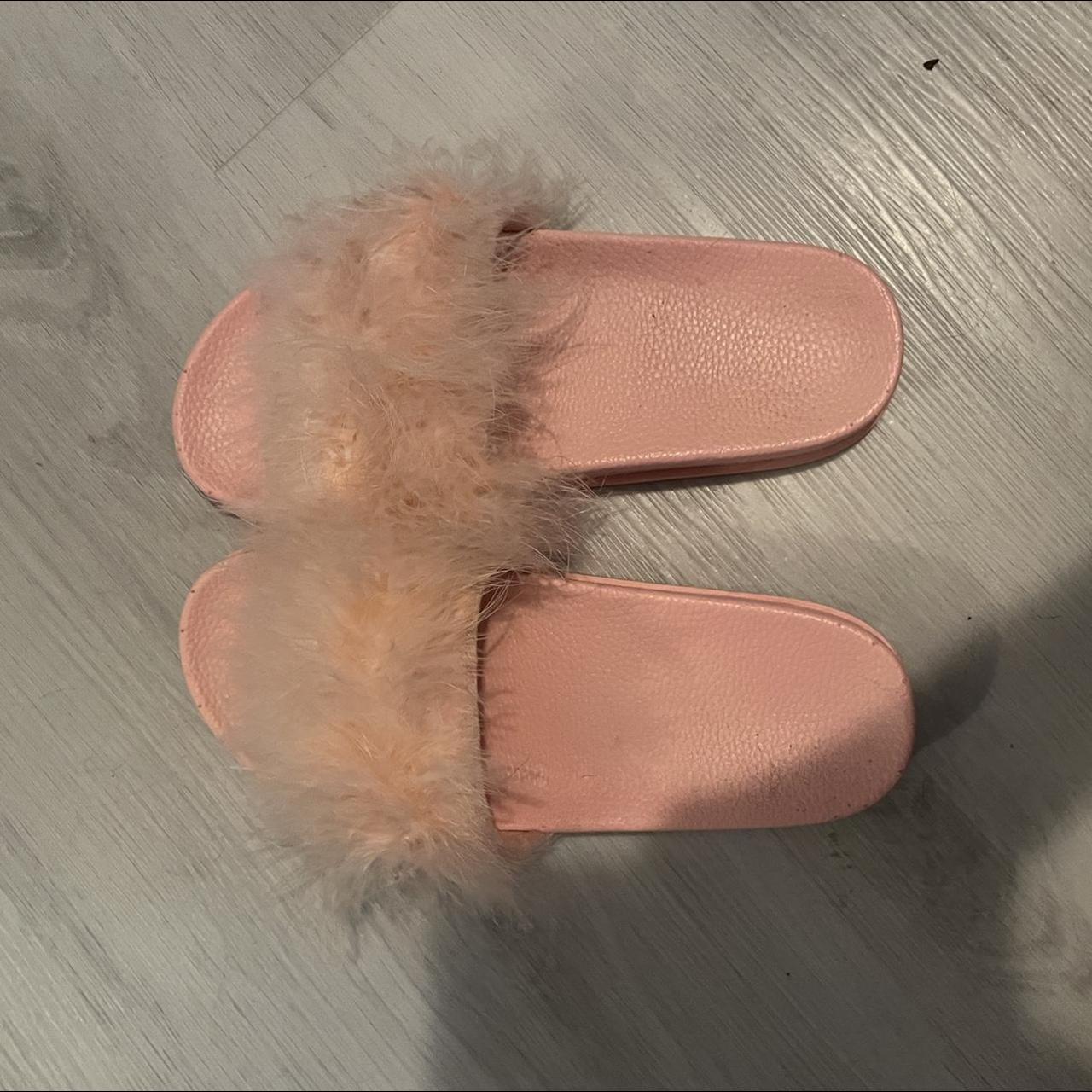Fuzzy pink slippers Furry slides Woman size 8... - Depop