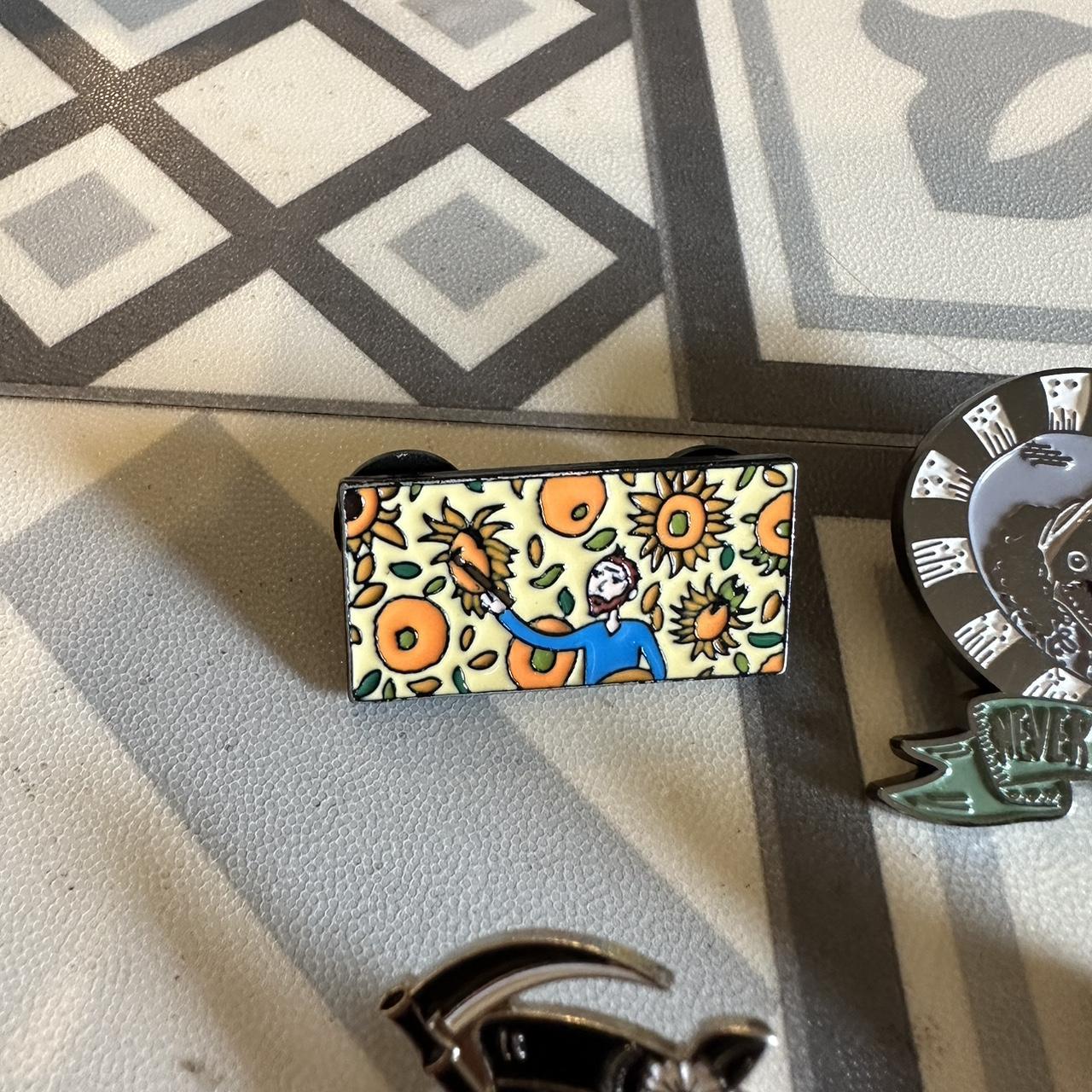 4 pin badges Including beetle juice, labyrinth,... - Depop