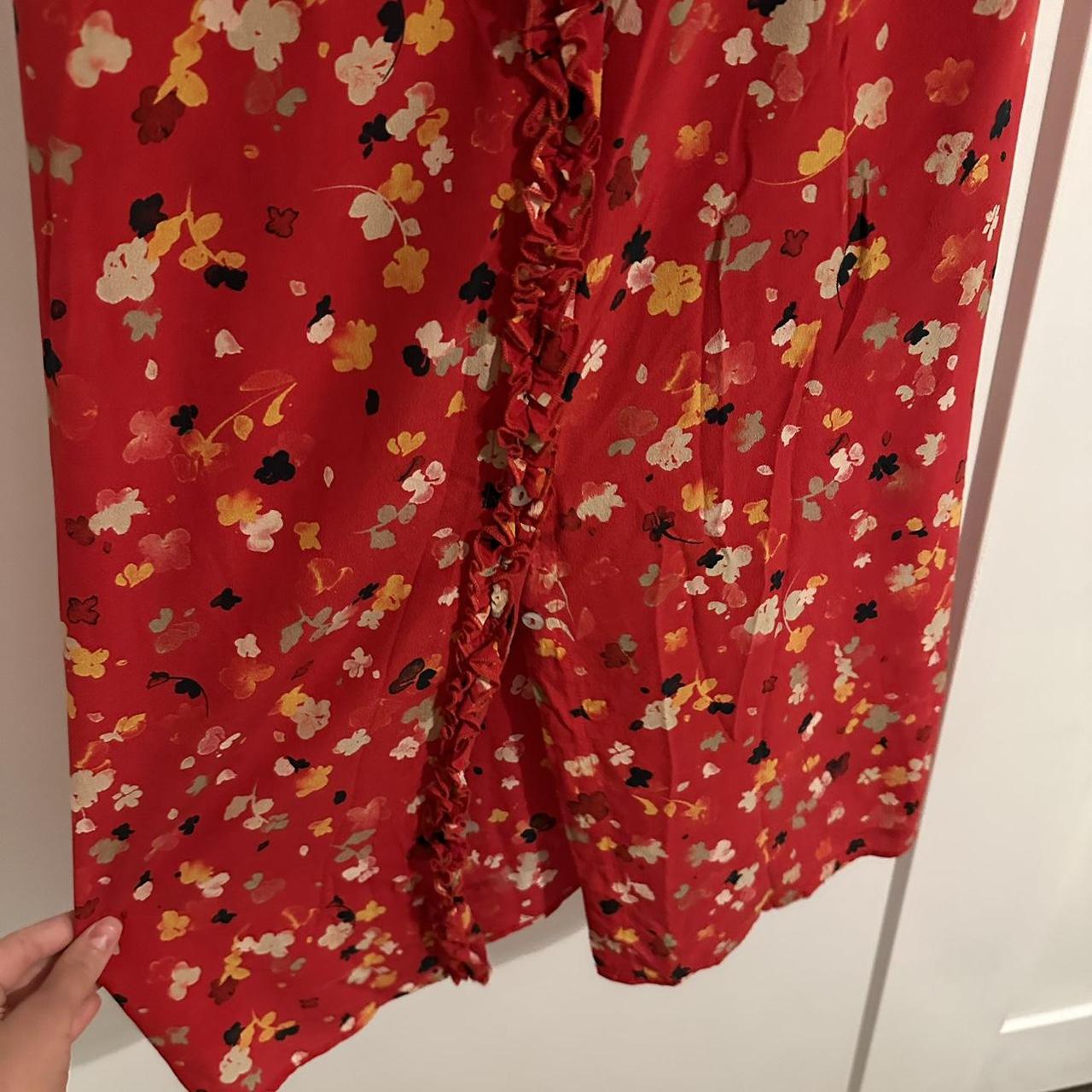 Réalisation Par the Juliet - rouge fleur Like new... - Depop