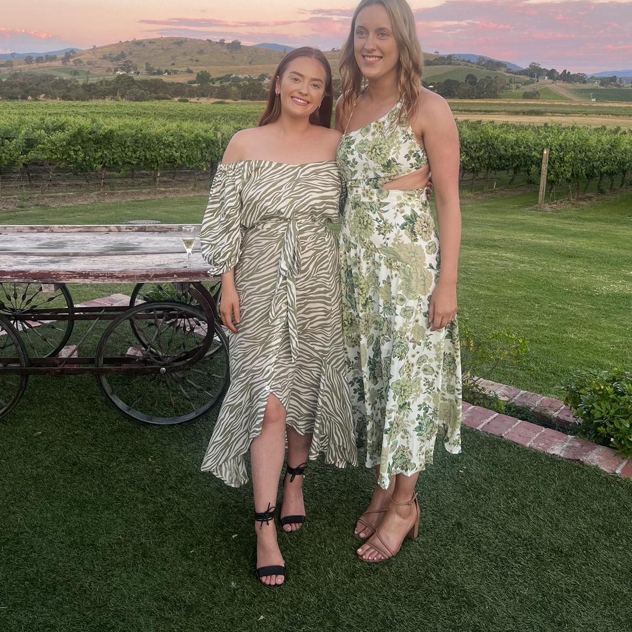 Kivari Skirt and top set - Depop