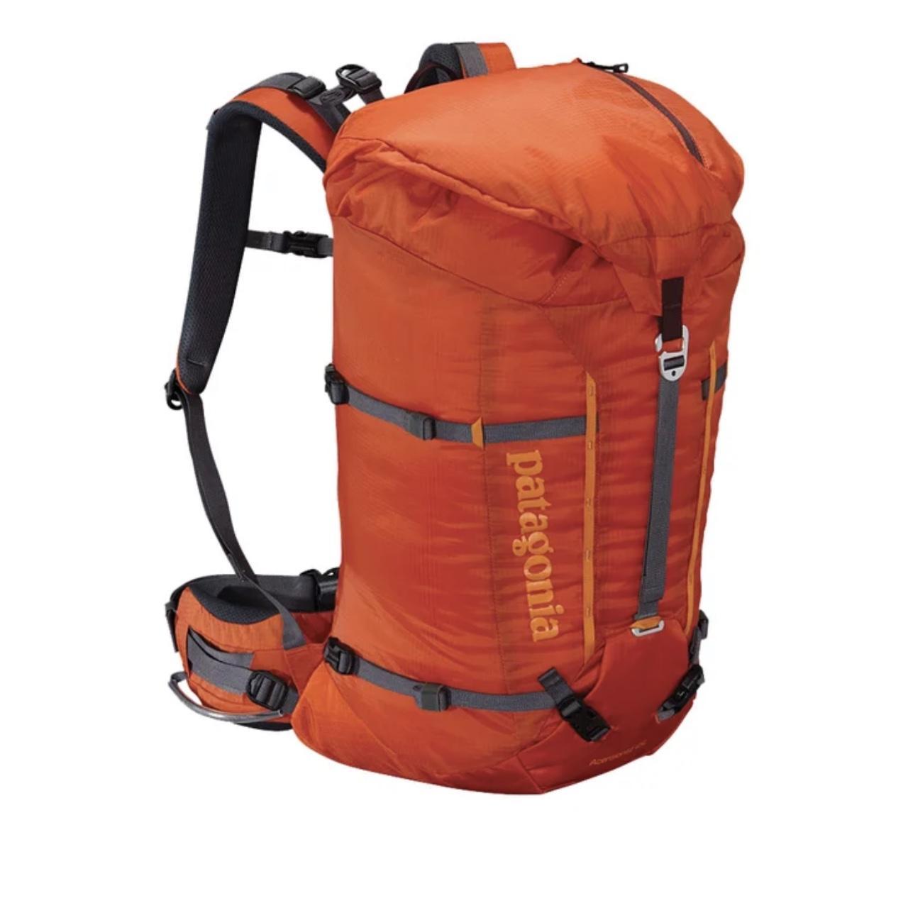 Older version of Patagonia Ascensionist backpack. 45... - Depop
