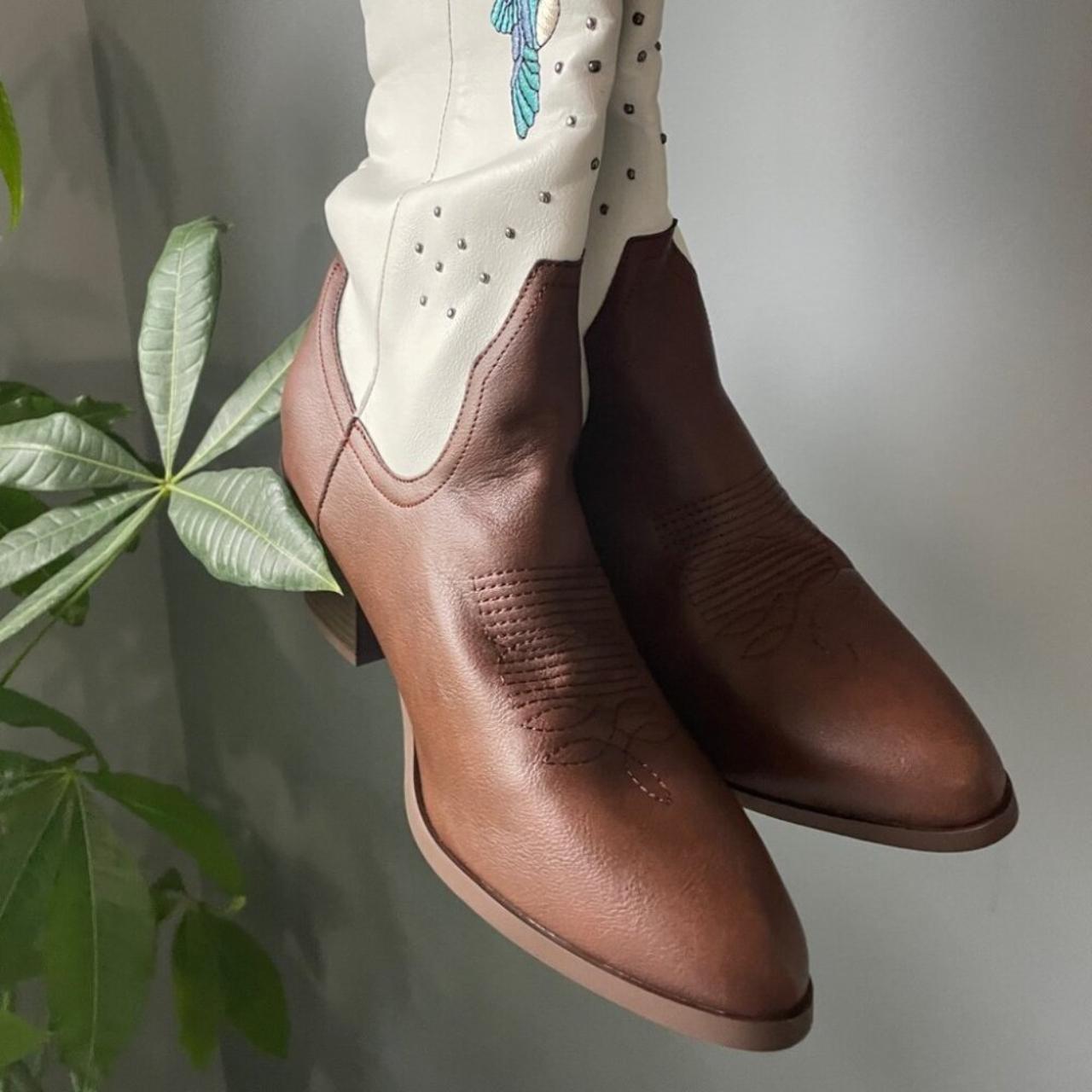 Western cowboy boots hummingbird embroidered... - Depop