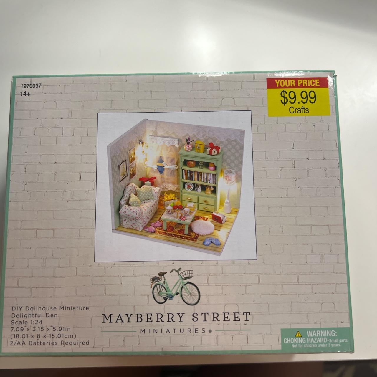Mayberry street miniature room kit, never used only... - Depop