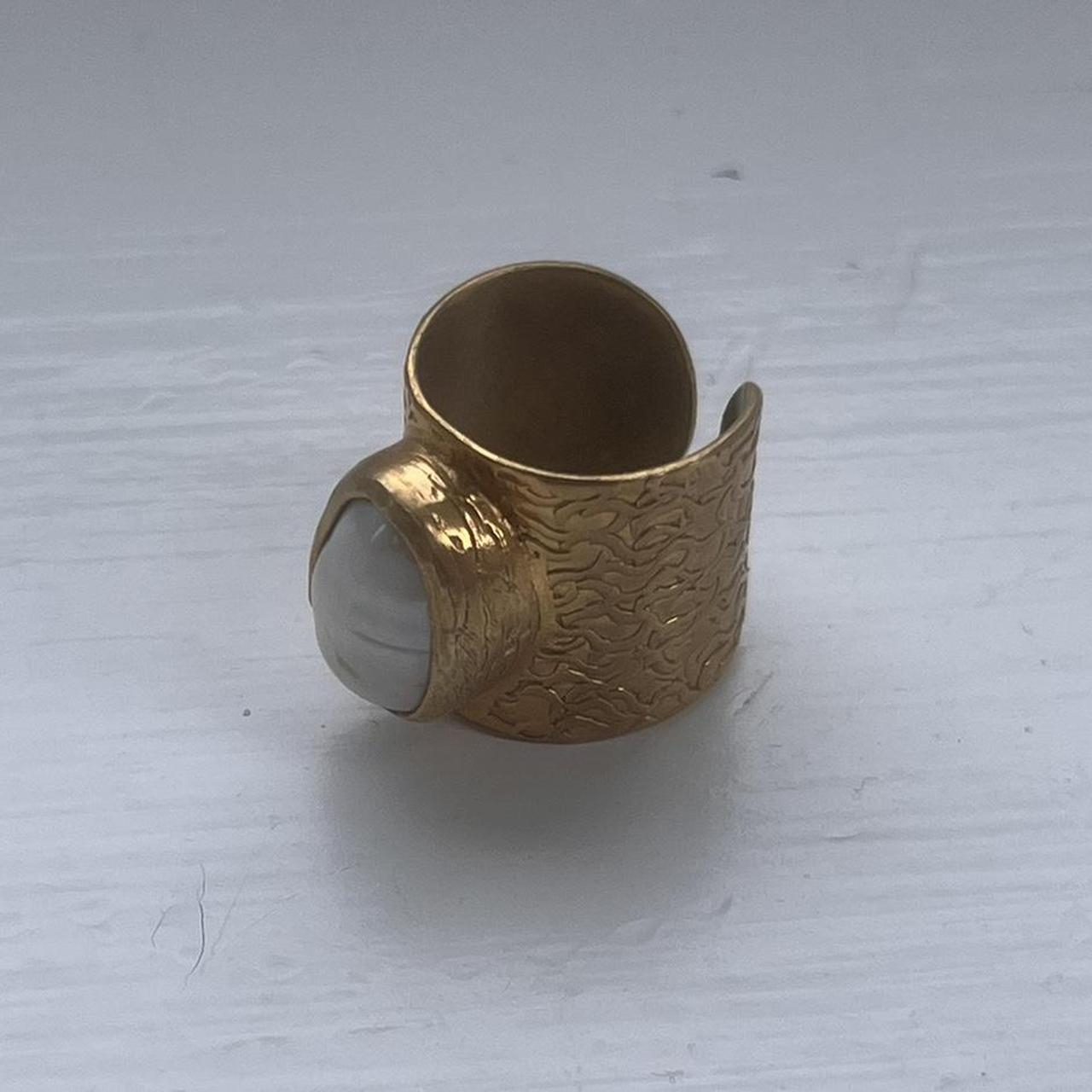 Pearl gold swivel adjustable ring Hardly worn and... - Depop