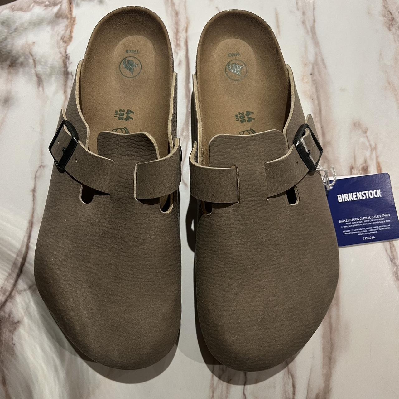 Birken stock slides - mens Size 44 - Depop