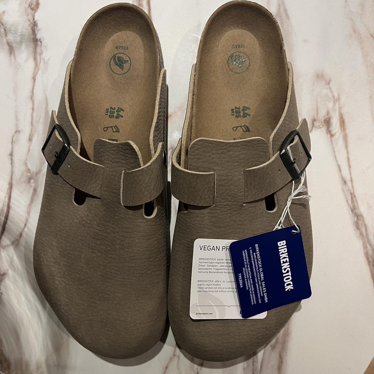 Birken stock slides - mens Size 44 - Depop