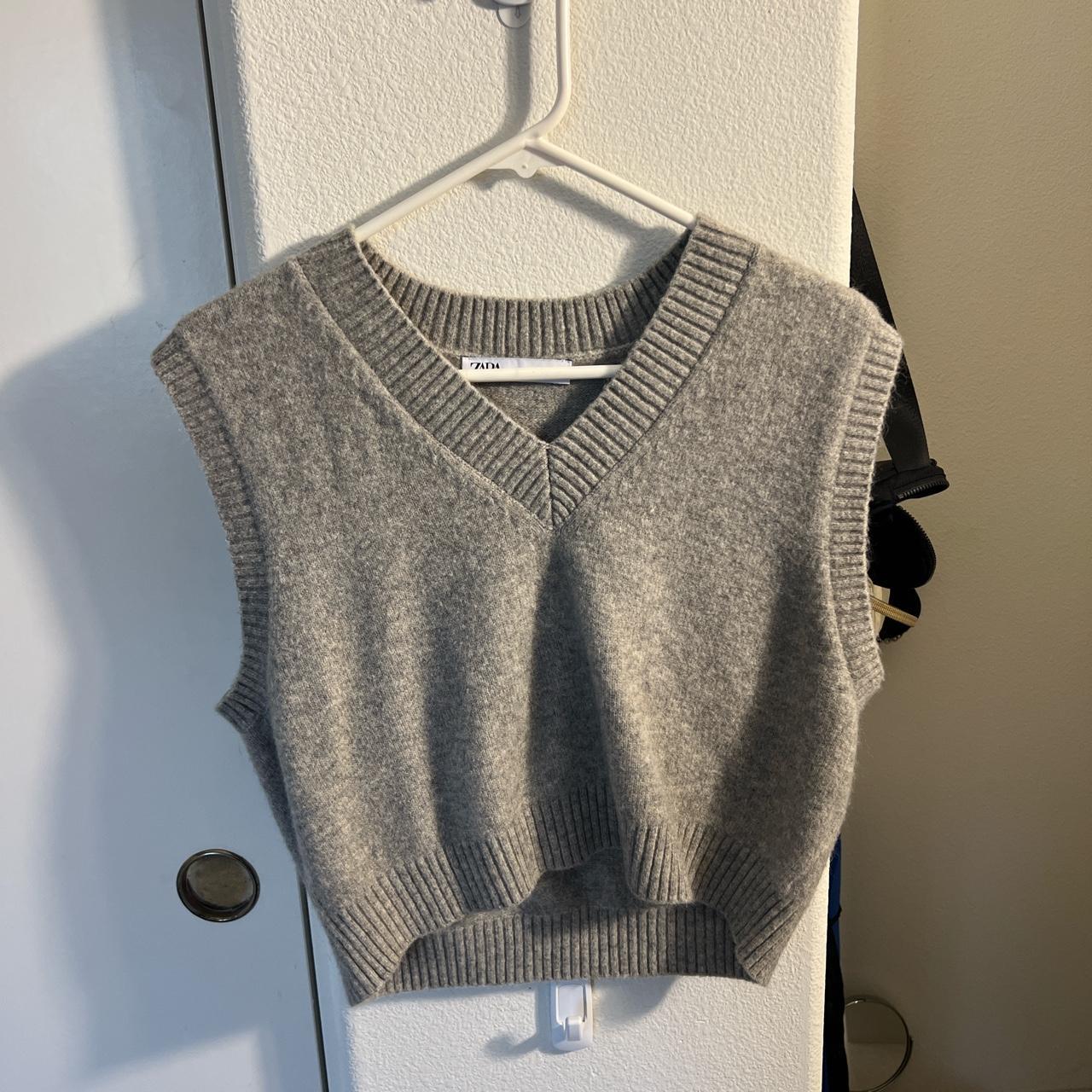 zara gray sweater vest medium - only worn once! - Depop