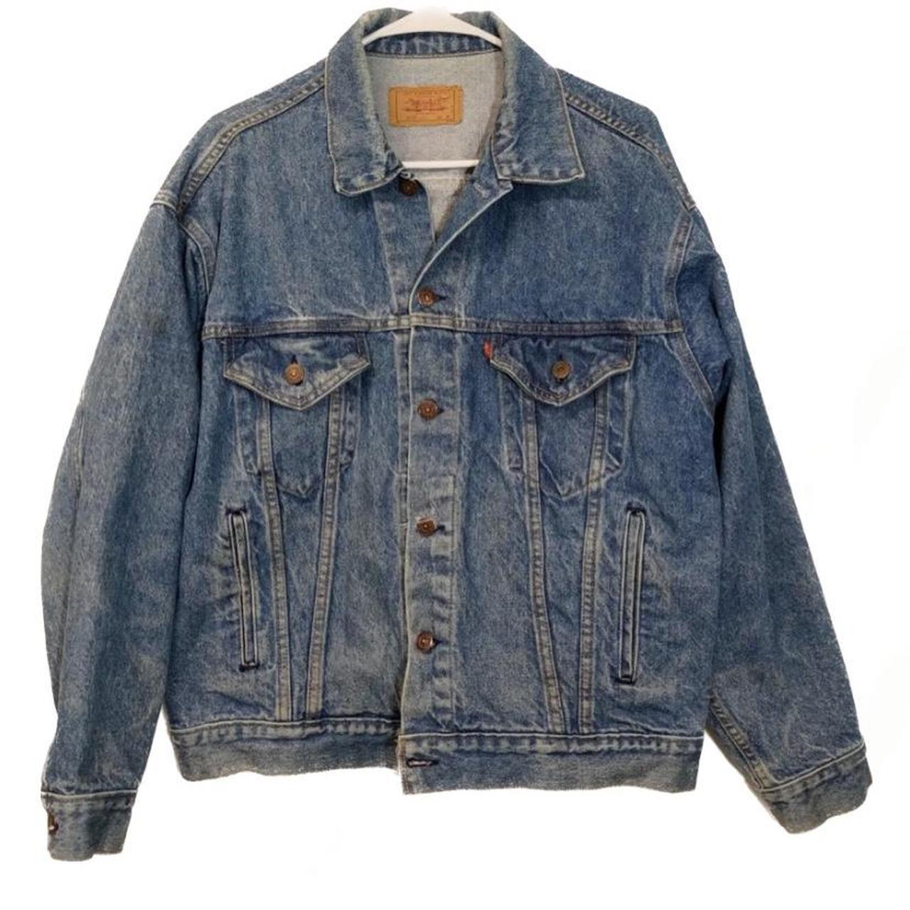 Vintage 501 Levi denim jacket size: M - Depop