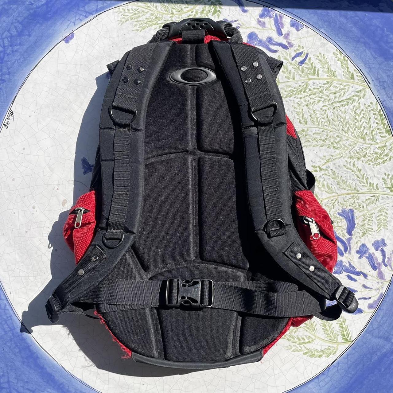 Oakley Icon Backpack - Red and Black - Full... - Depop