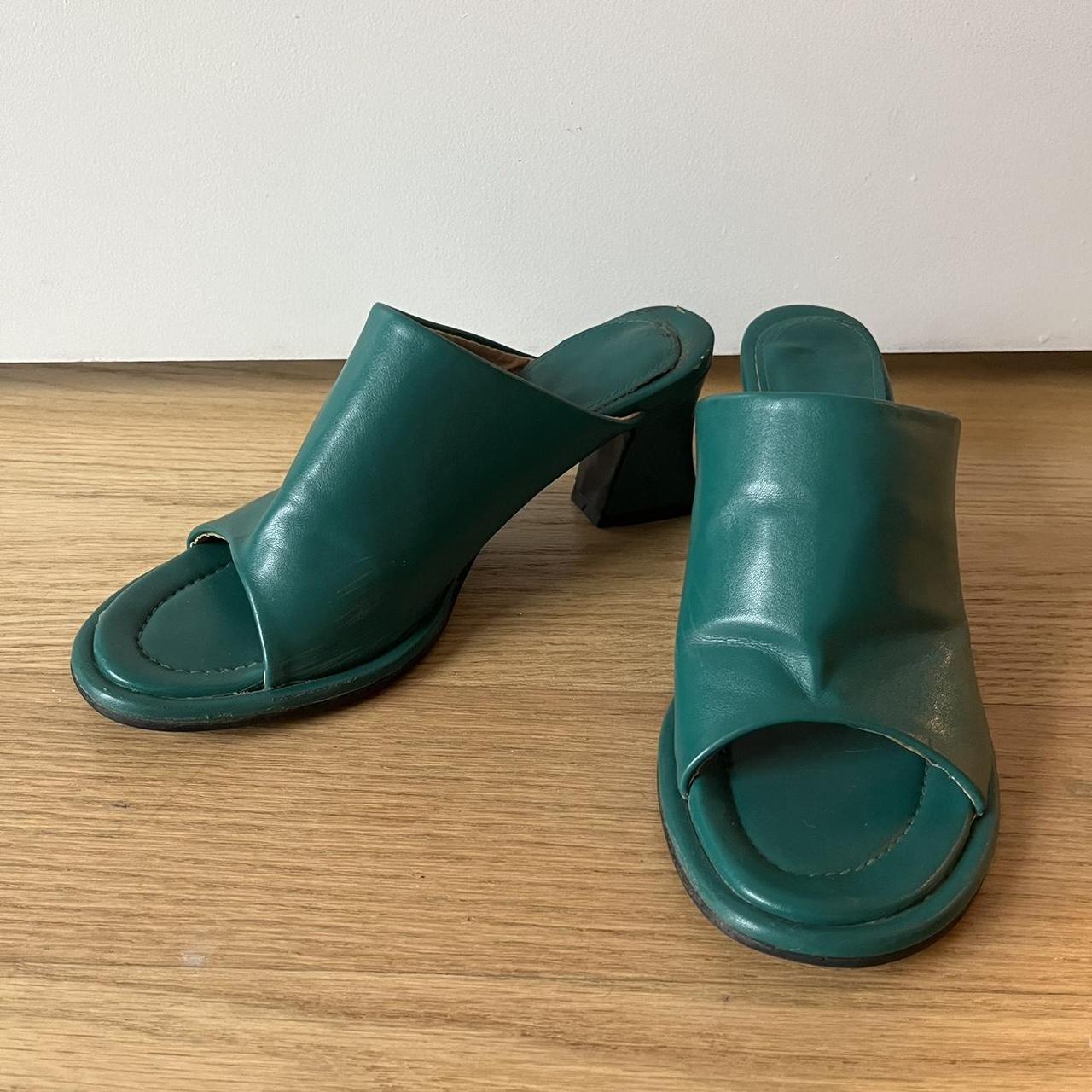 Shop Peche cute emerald green mules. Super... - Depop