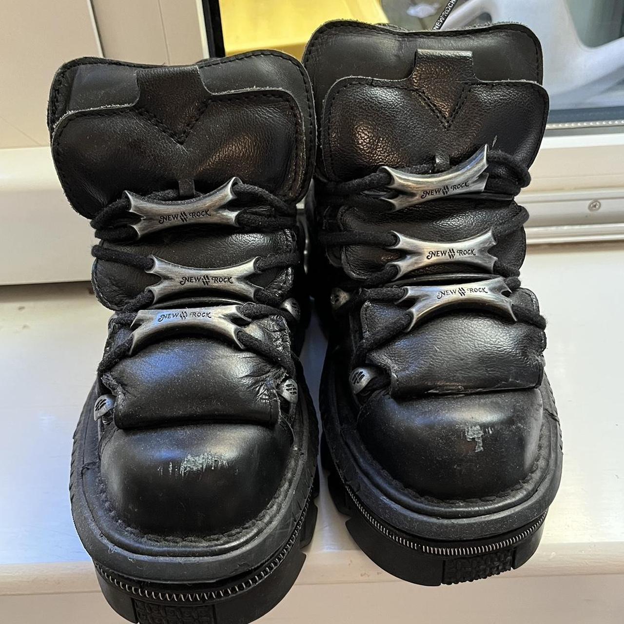 Send reasonable offers or you will be ignored Retail... - Depop