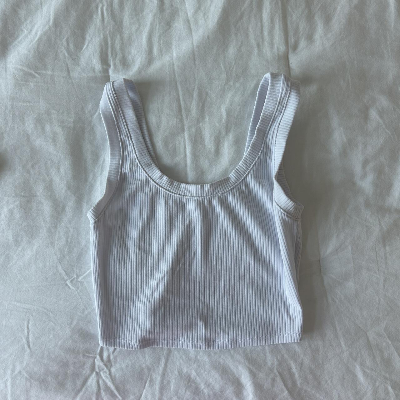 Alo white ribbed cropped tank top Size XS New... - Depop