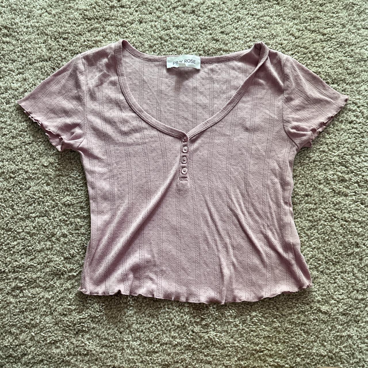 - ️Offers Welcome 📩 Cute pink crop top. This shirt... - Depop