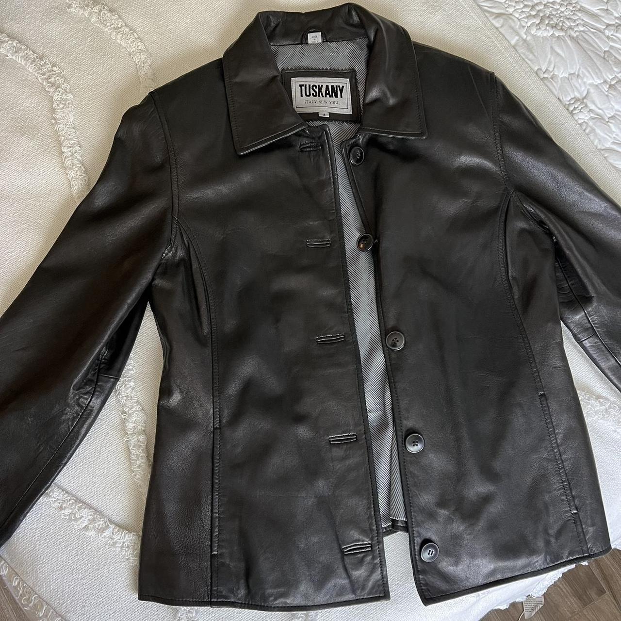 Medium buttery soft leather light weight... - Depop