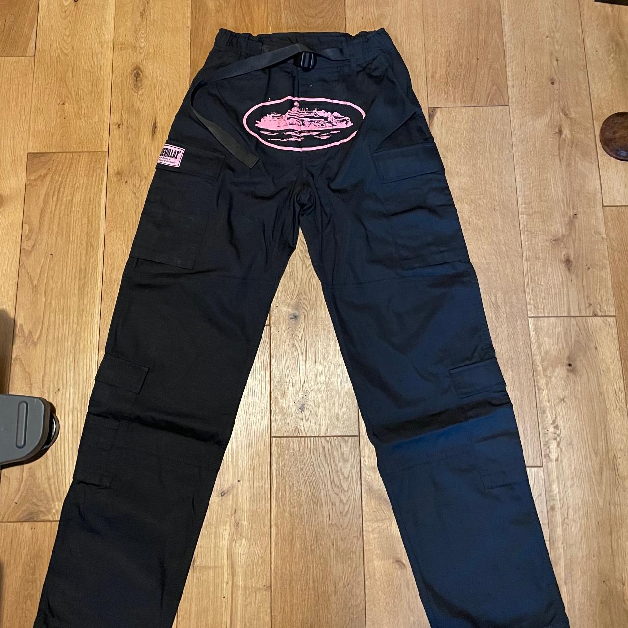 Corteiz Cargos pink (SMALL) HAVE... | Depop