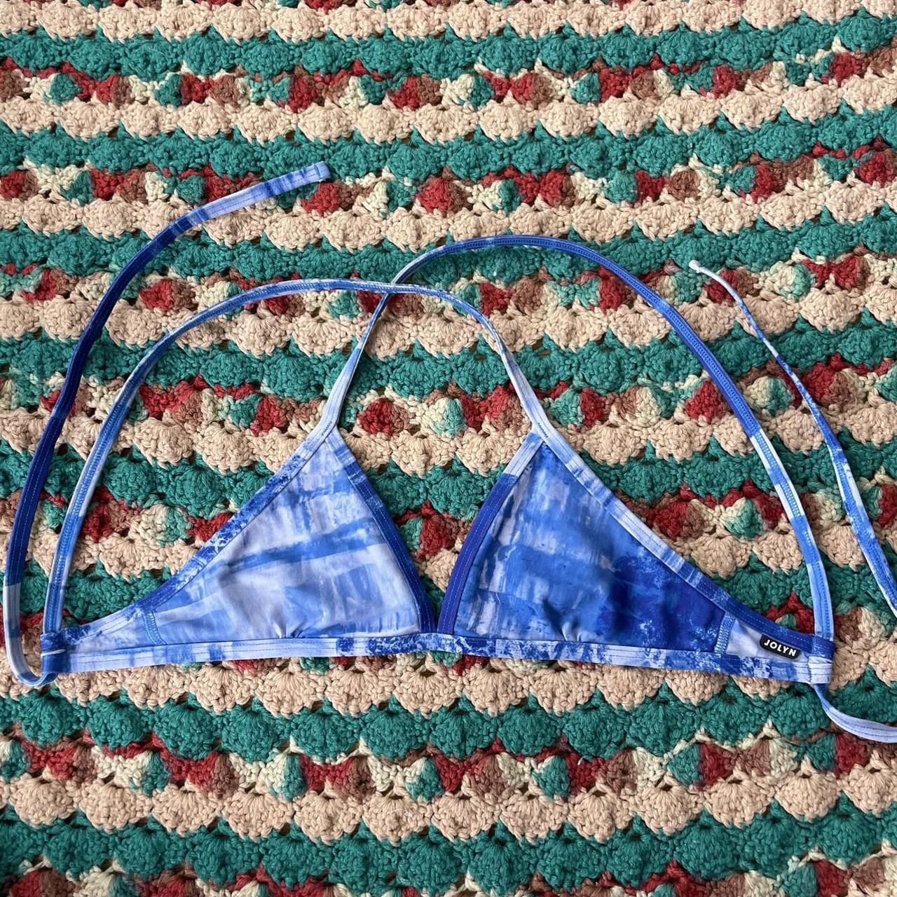 Jolyn triangle top with blue and white design Size:... - Depop