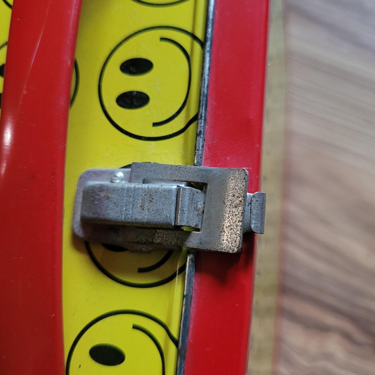 US SHIPPING ONLY Smiley Face Lunchbox. I used to... - Depop