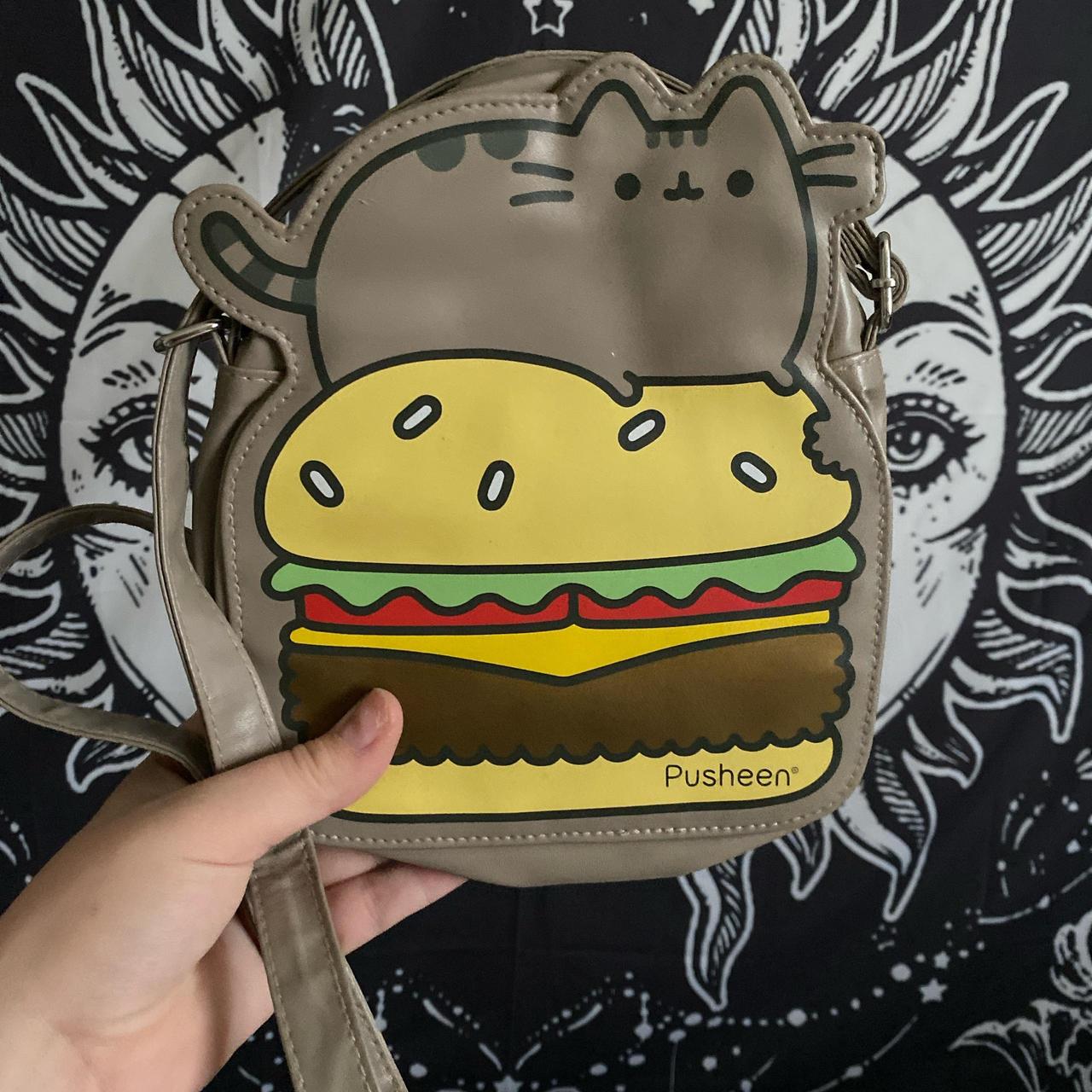 Pusheen cat cheeseburger 🍔 purse 💕 #pusheen #purse... - Depop