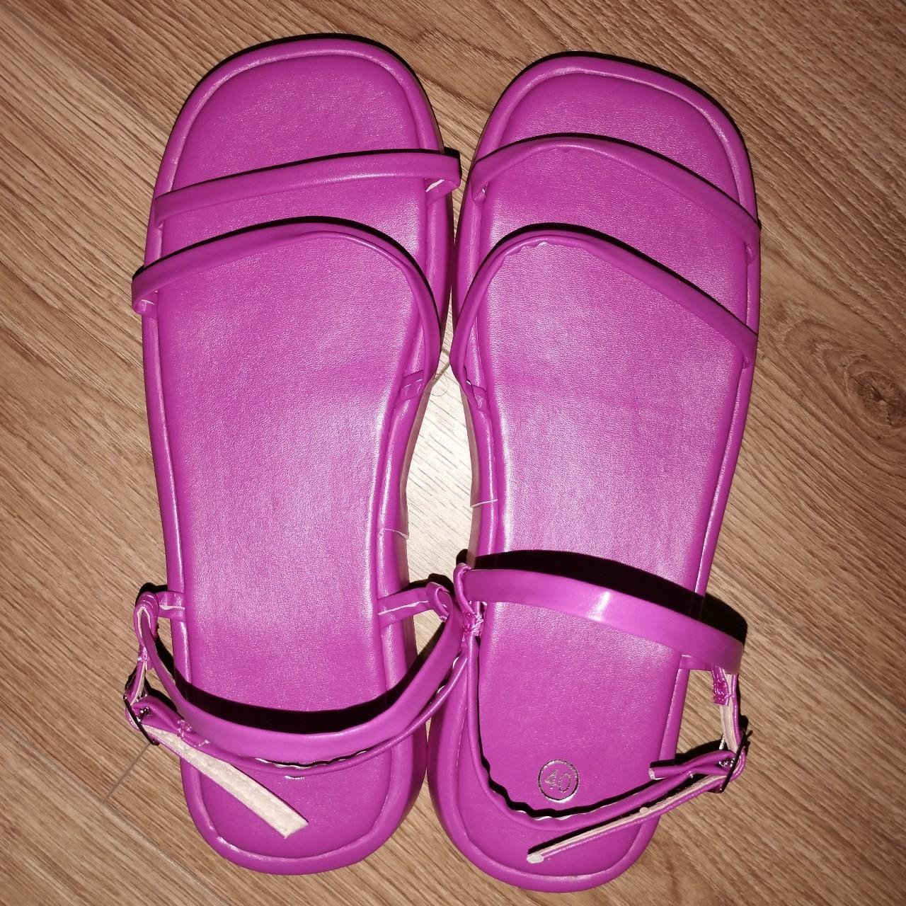 HOT PINK CHUNKY SANDALS • Hot pink chunky sands •... - Depop