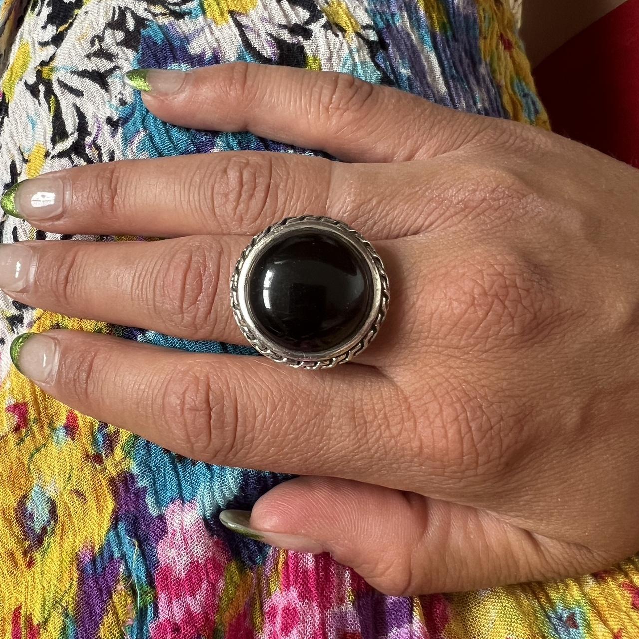Beautiful onyx stone statement silver ring 18mm... - Depop