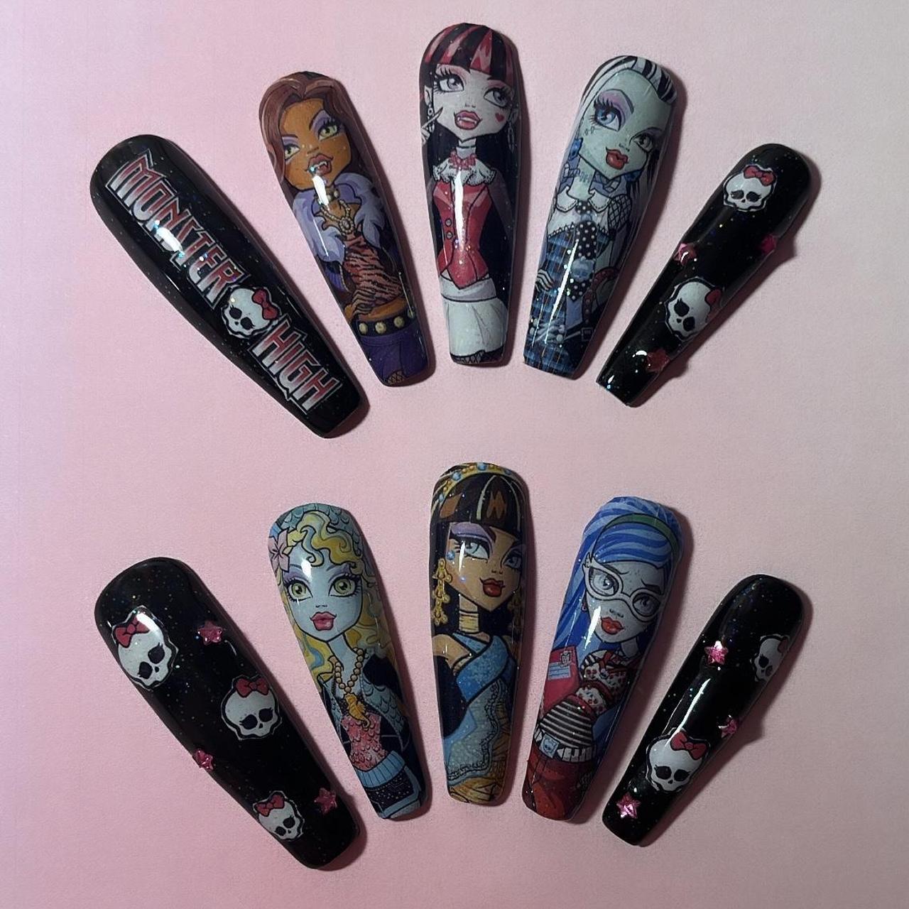 MONSTER HIGH 💀 PRESS ON NAILS Message before... - Depop