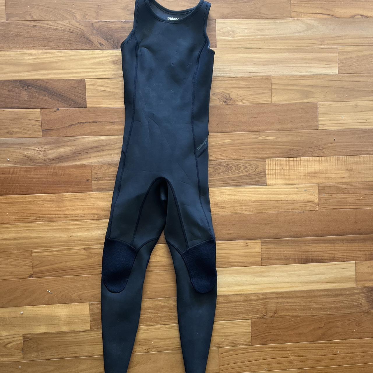 Patagonia Women’s R1 Long Jane Wetsuit Size 4 - Depop