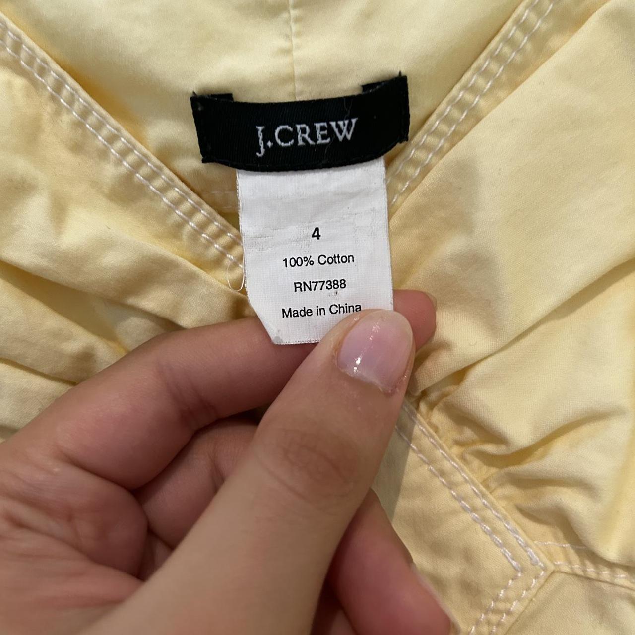 Adorable pale yellow tank top with structured... - Depop