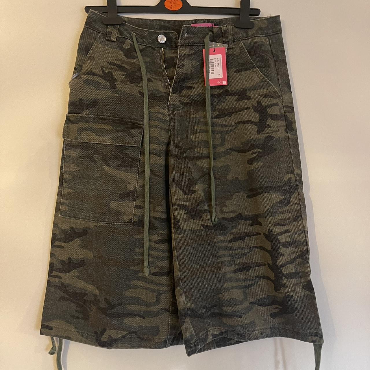 Edikted - camo jorts - size small - new with tags -... | Depop