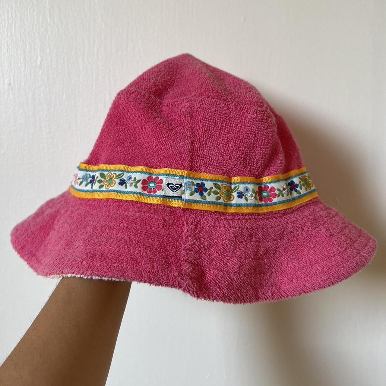 🌺 Vintage Roxy pink terrycloth bucket hat 🌊 Faint... - Depop