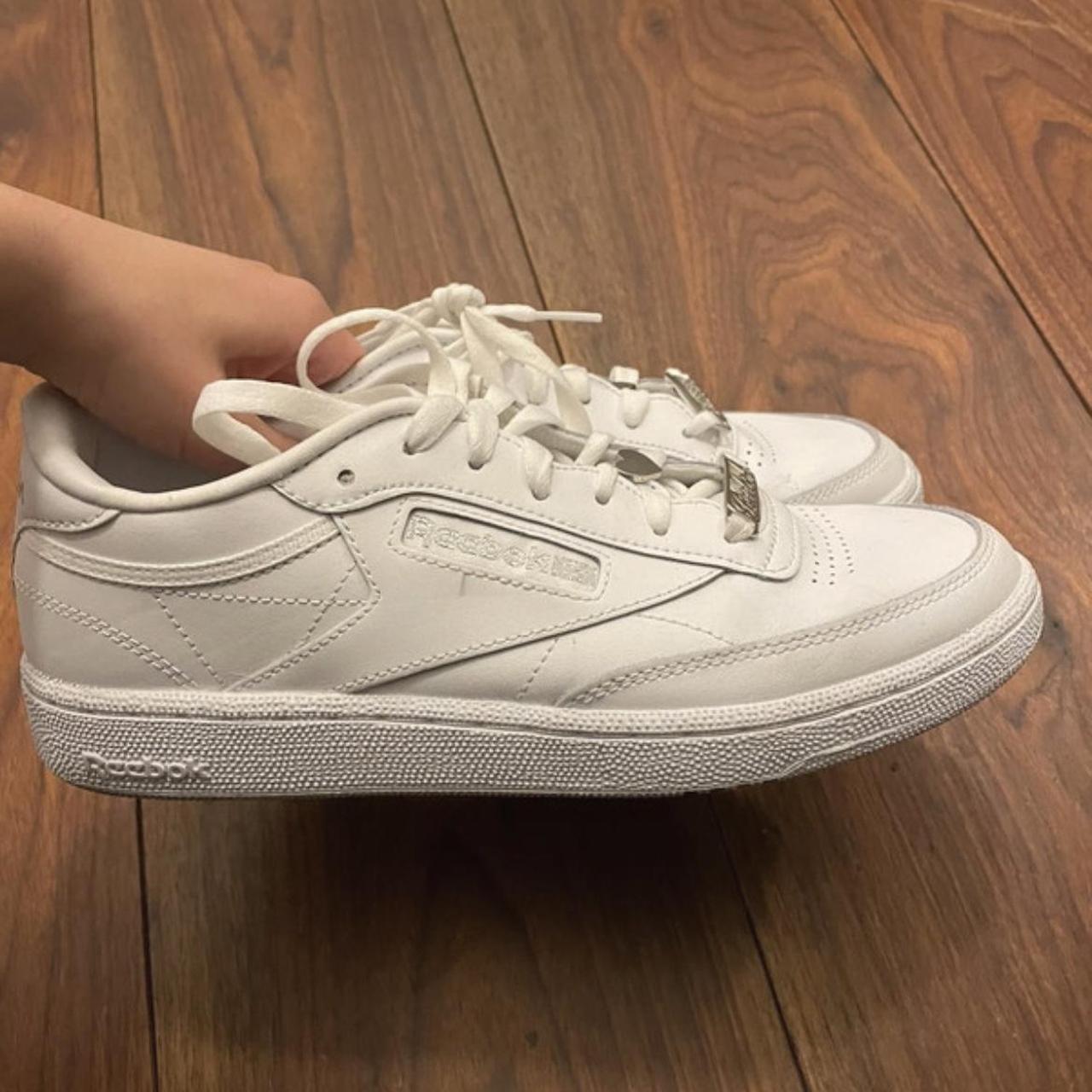 Reebok Women's White and Silver Trainers | Depop