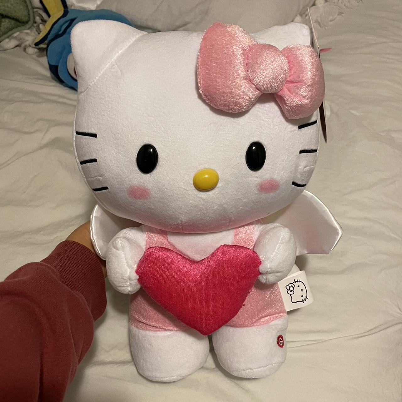 Hello Kitty Animated Plush π In Perfect Condition Dm Depop